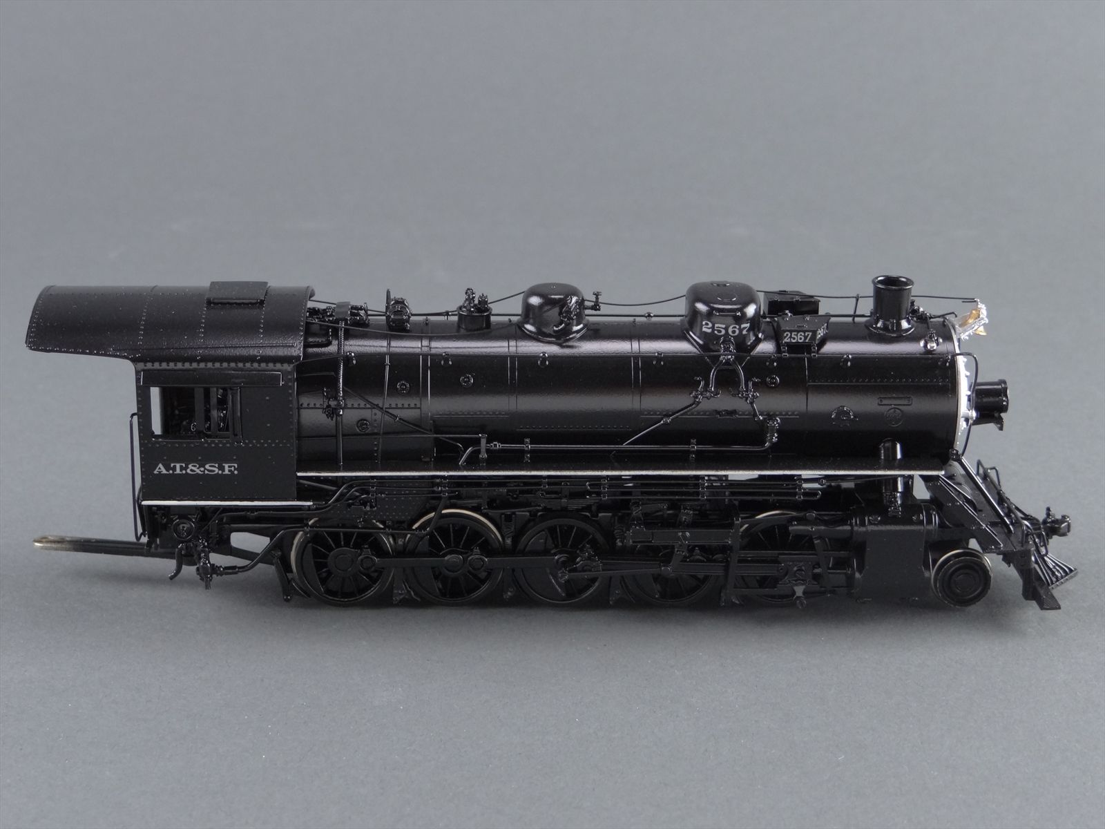 HO Brass Model Train - Hallmark Models ATSF Santa Fe 2-10-0 #2567 - Custom