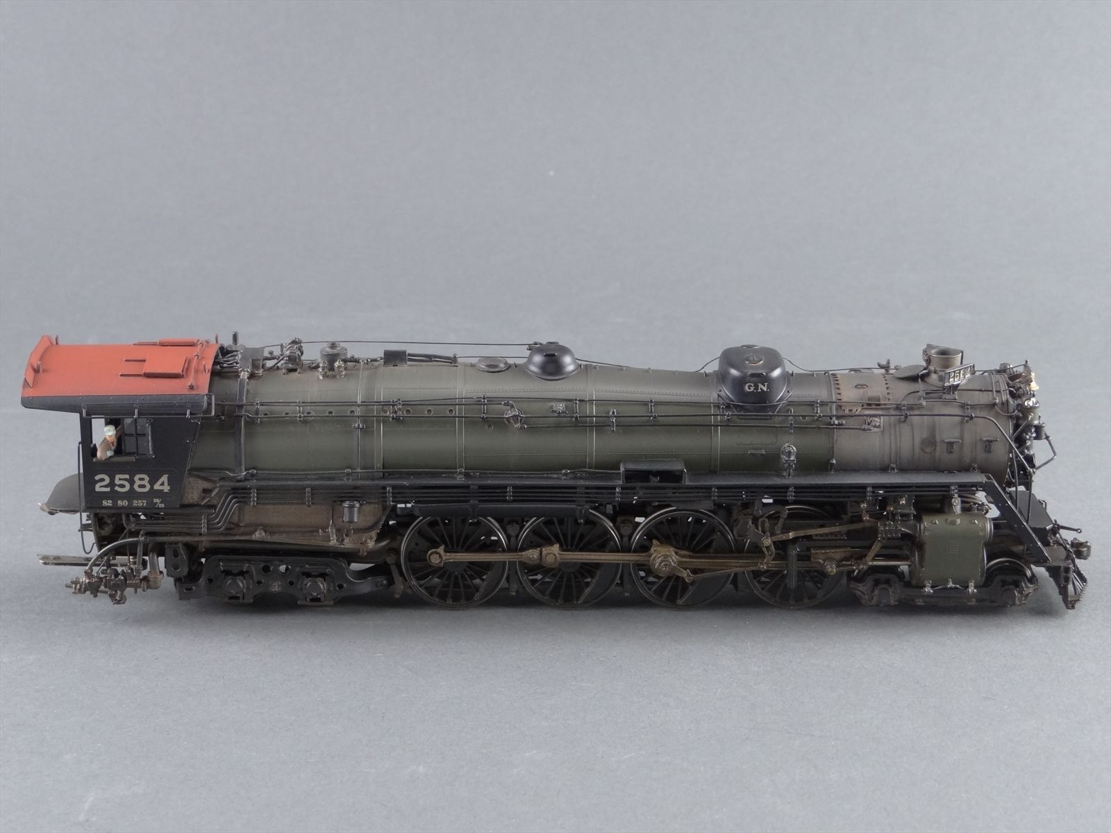 HO Brass Model Train - CIL 2203.1 GN 4-8-4 S-2 #2584 Open Cab - Glacier ...