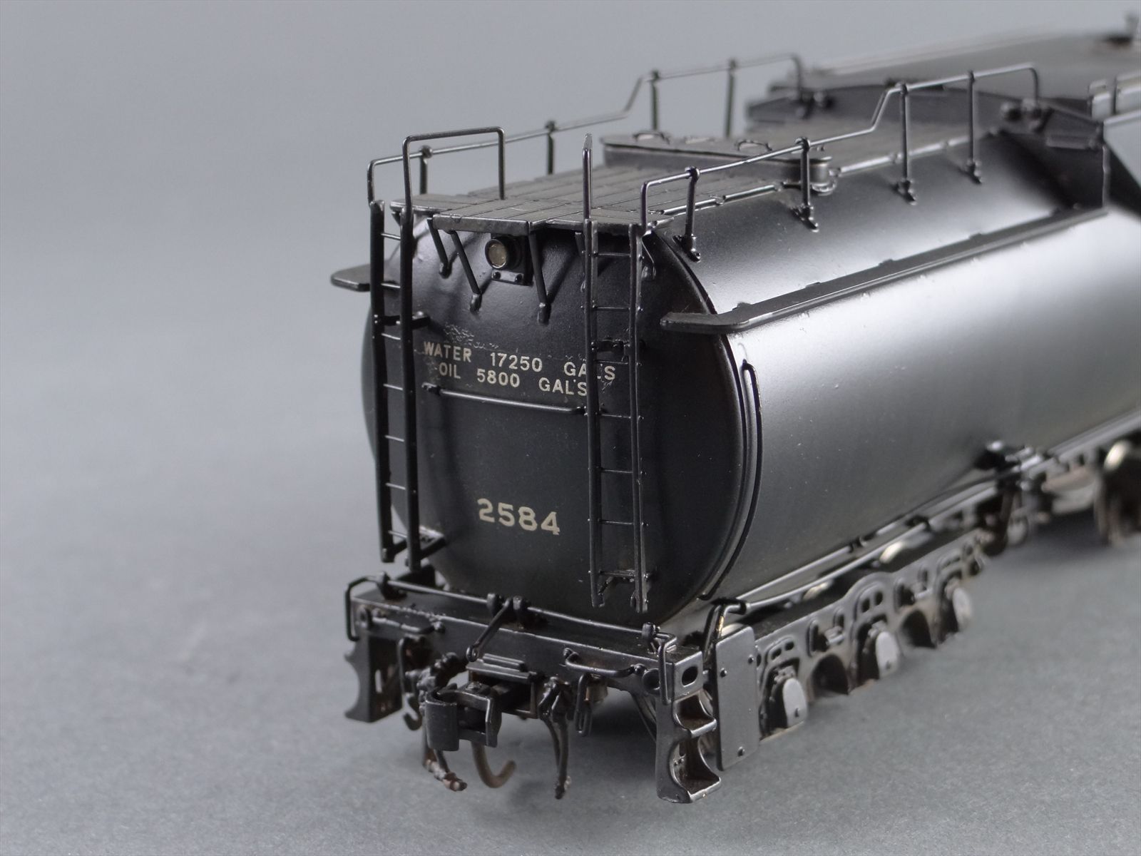 HO Brass Model Train - CIL 2203.1 GN 4-8-4 S-2 #2584 Open Cab - Glacier ...
