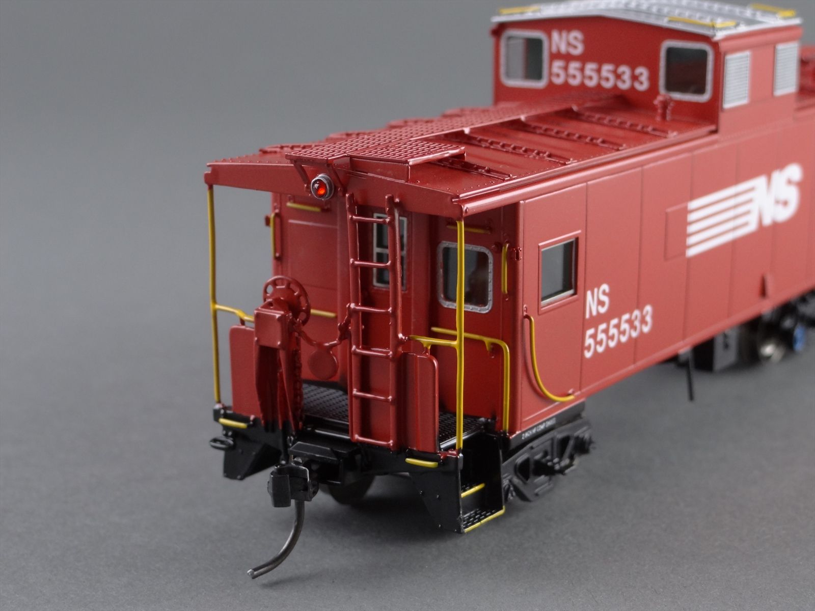 HO Brass Model Train - OMI 4262.2 Overland NS Norfolk Southern Caboose ...