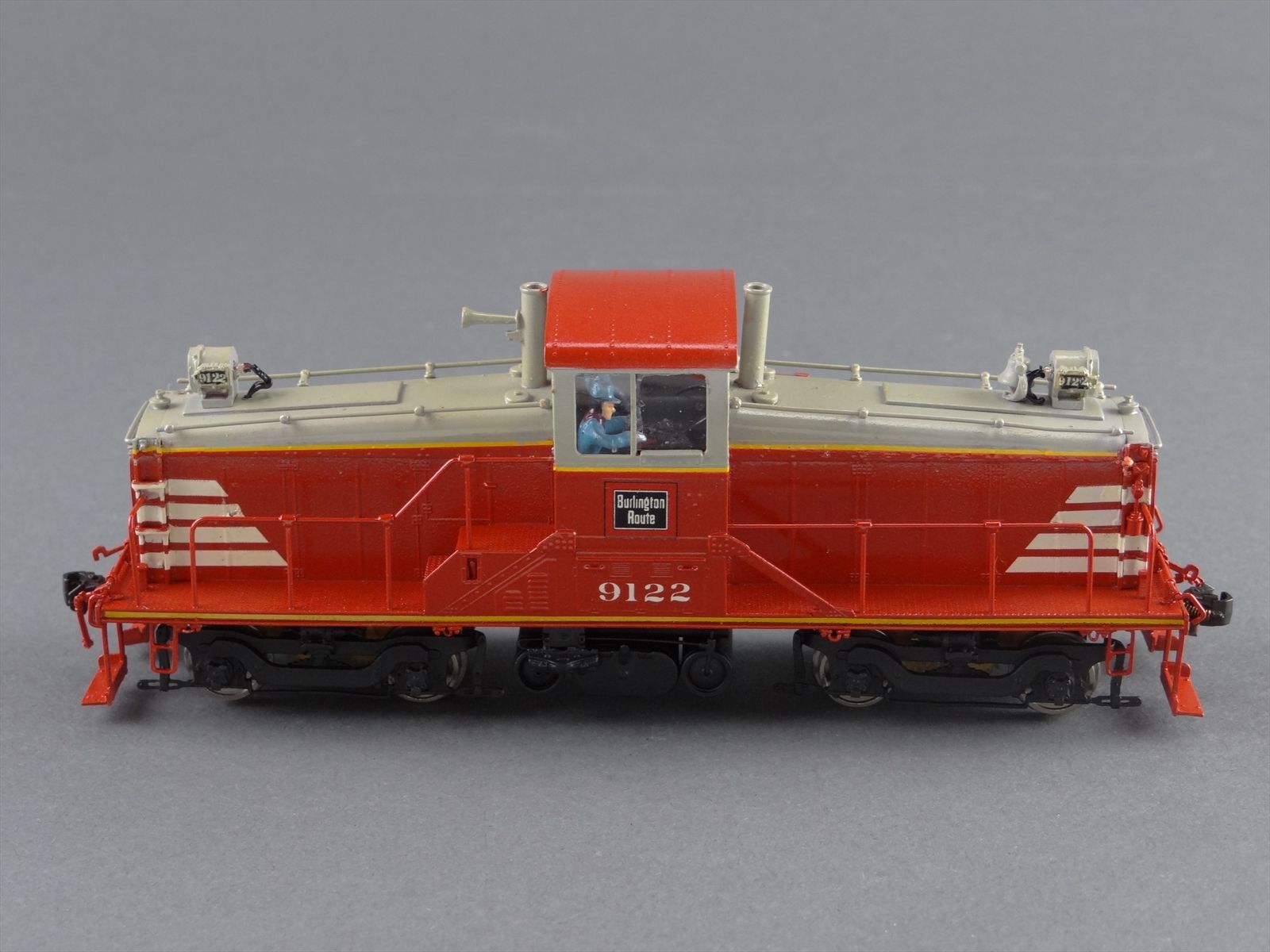 HO Brass Model Train - Oriental 0390 CB&Q Burlington MLW 65-Ton Center ...