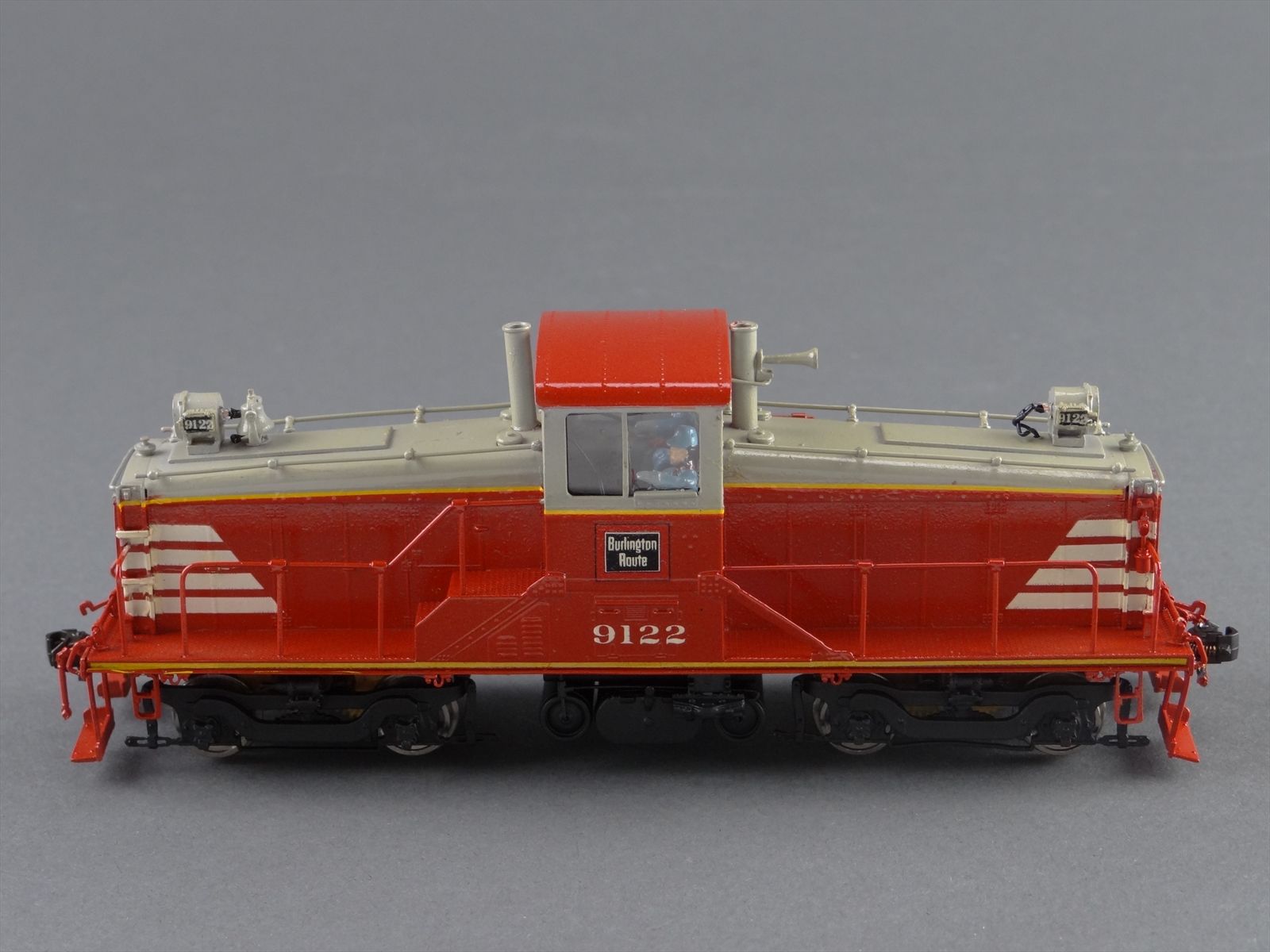HO Brass Model Train - Oriental 0390 CB&Q Burlington MLW 65-Ton Center ...
