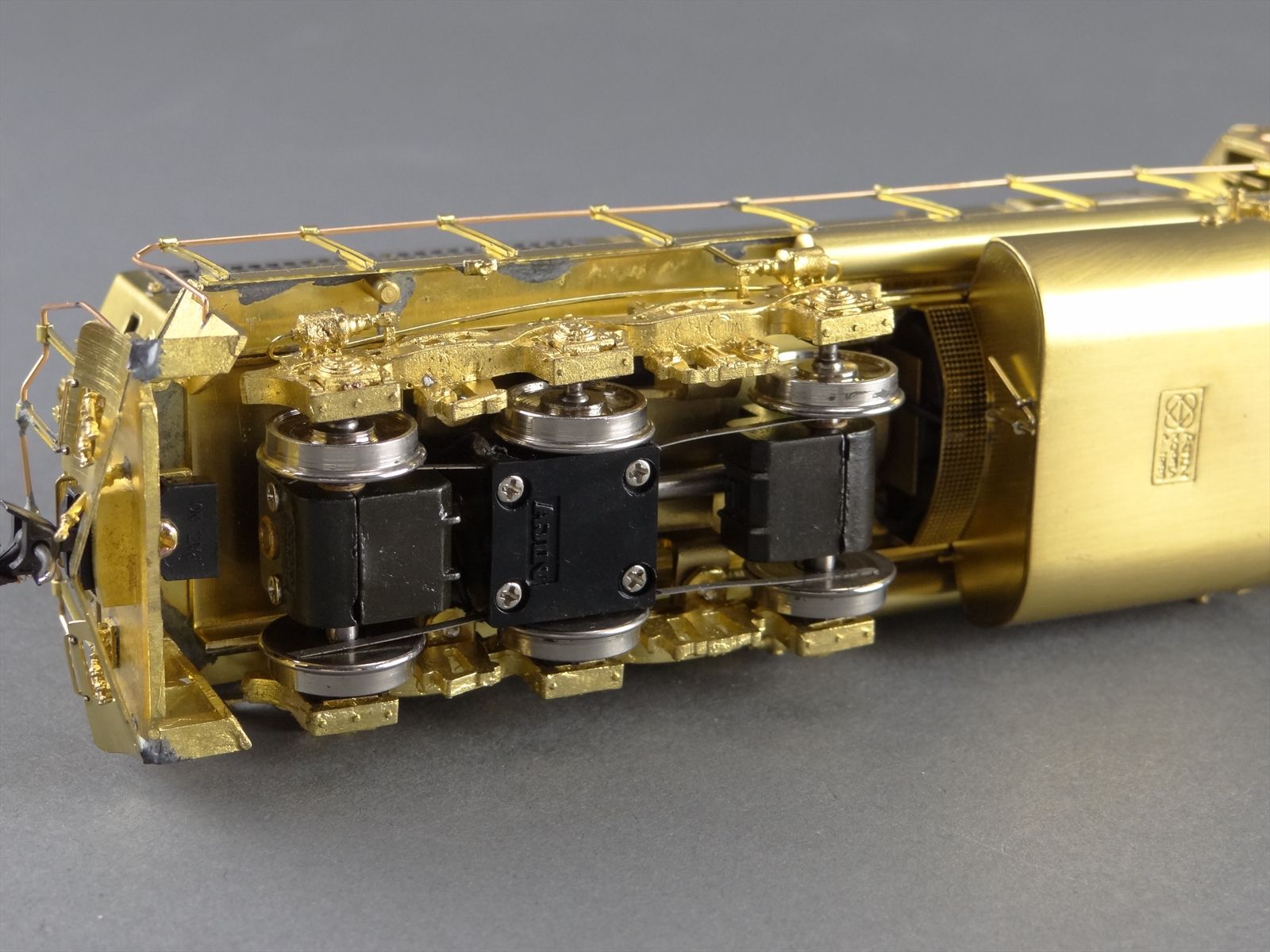 HO Brass Model Train - OMI 5119 Overland MIlwaukee SDL39 Diesel #582 ...