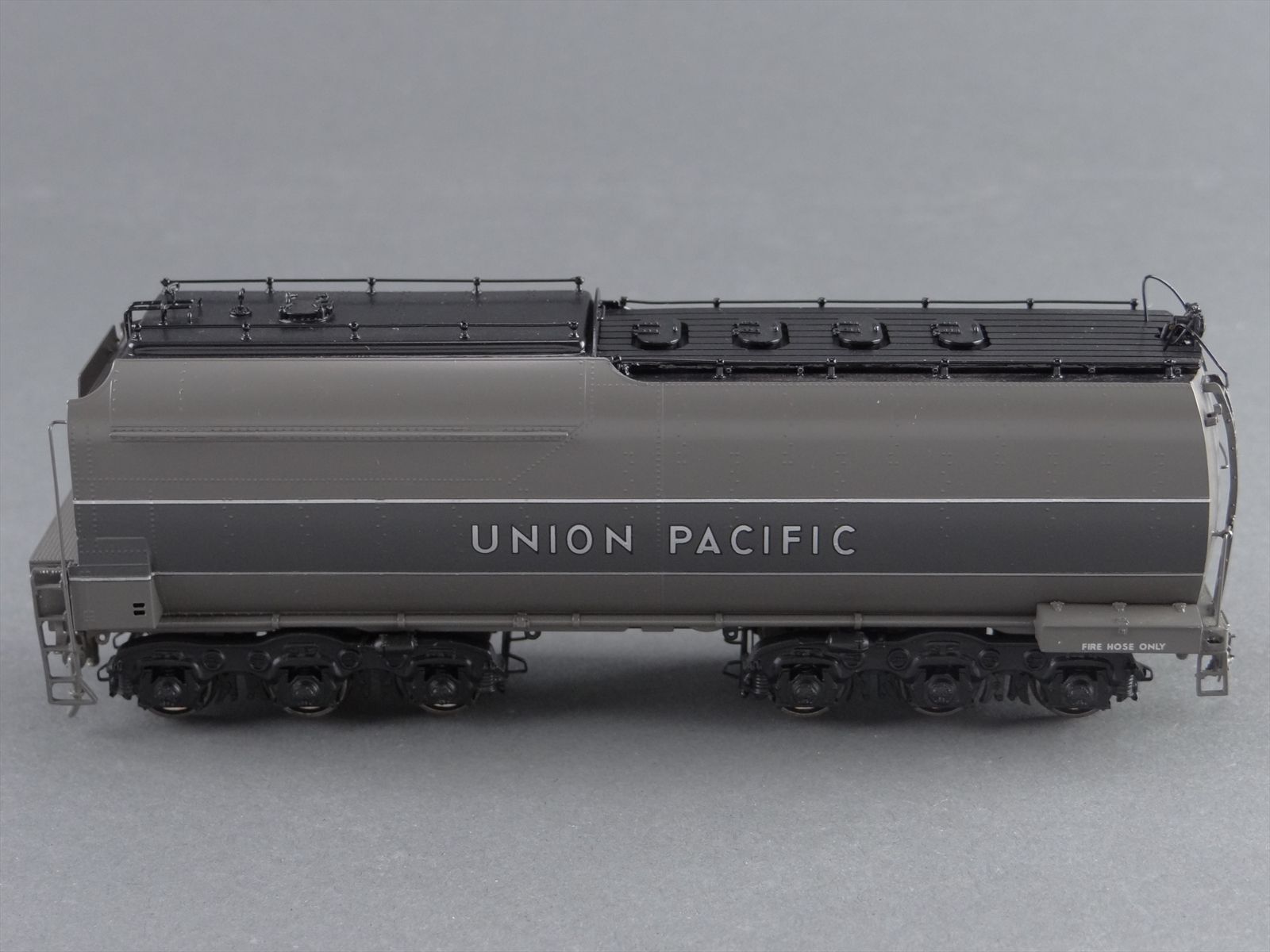 HO Brass Model Train - OMI 4531.1 UP Union Pacific FEF-1 4-8-4 Two-Tone ...
