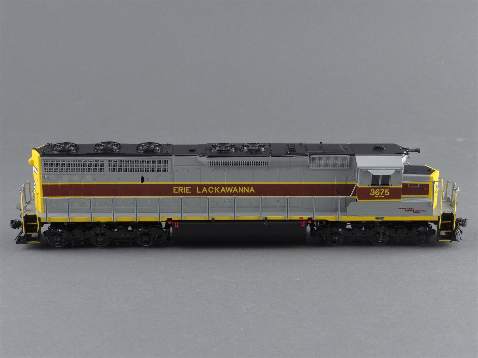 HO Brass Model Train - OMI #6378.1 Overland EL Erie-Lackawanna SD45-2 #3675