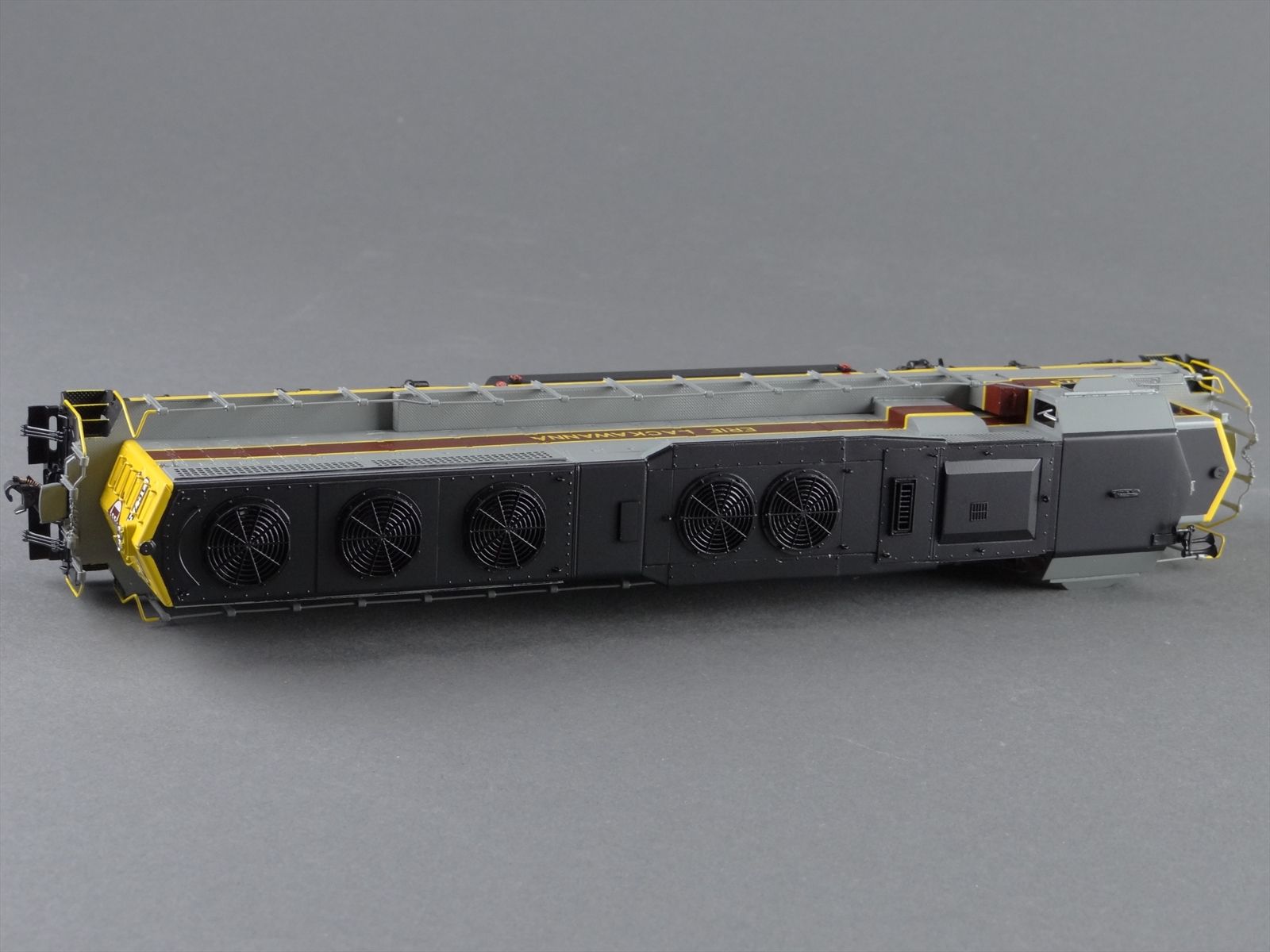 HO Brass Model Train - OMI #6378.1 Overland EL Erie-Lackawanna SD45-2 #3675