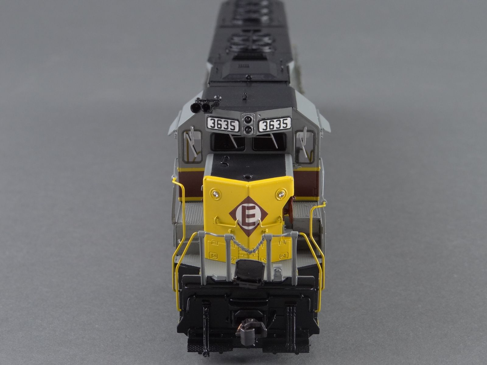 HO Brass Model Train - OMI #6378.1 Overland EL Erie-Lackawanna SDP45 #3635