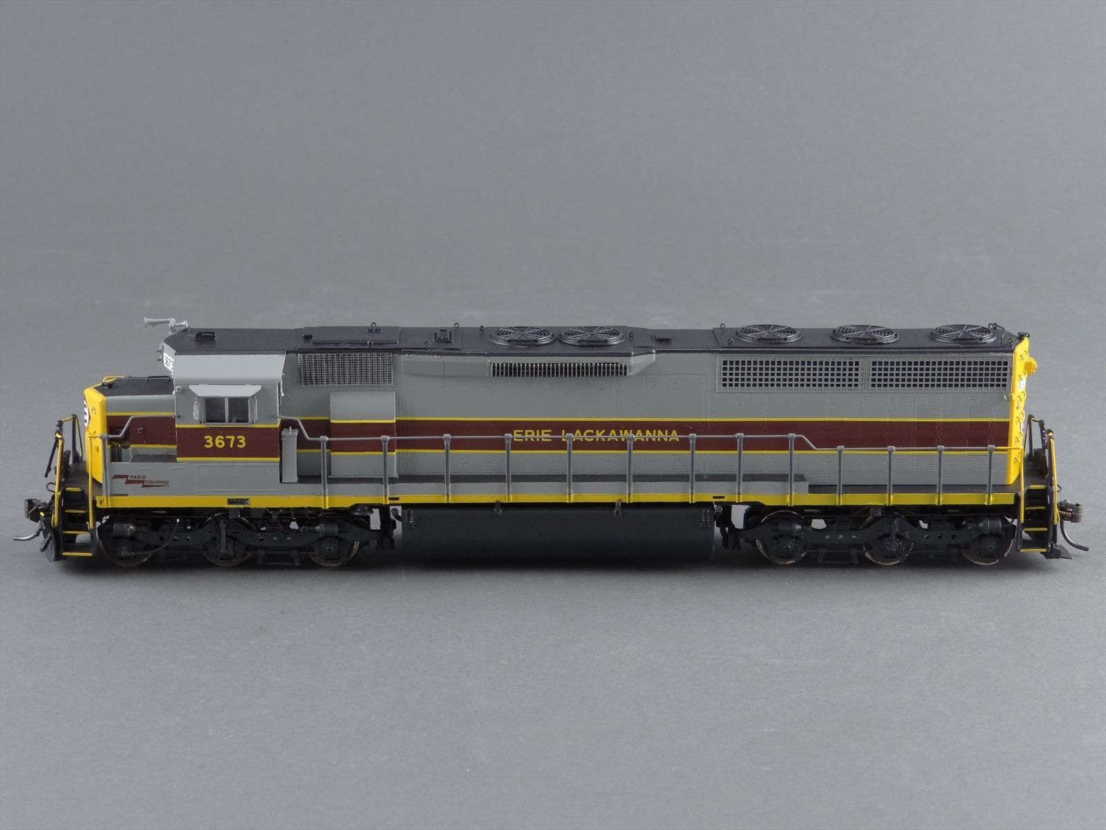 HO Brass Model Train - OMI #5778 Overland EL Erie-Lackawanna SD45-2 #3673 - CUSTOM