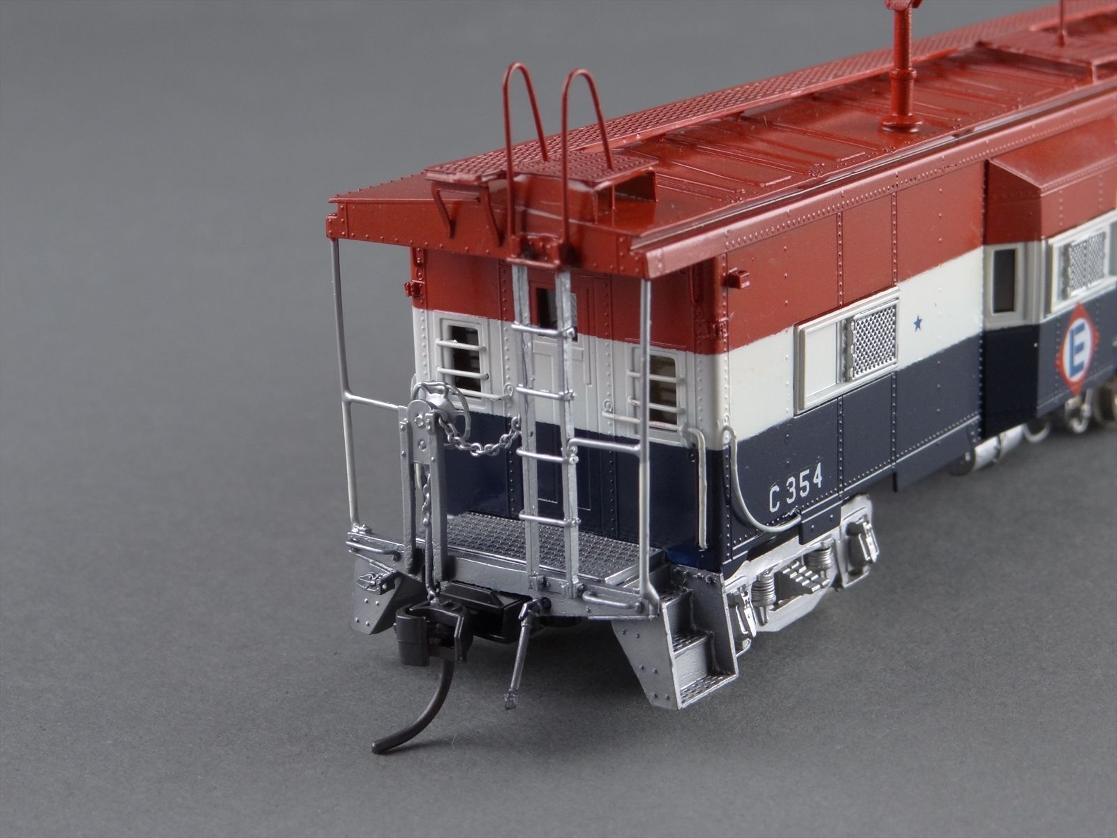 HO Brass Model Train - Overland 1258 EL Erie Lackawanna Bay Window ...