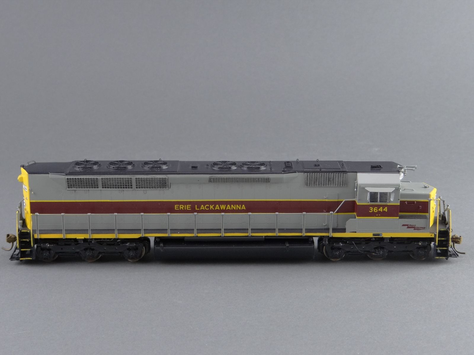 HO Brass Model Train - OMI 5781 Overland EL Erie-Lackawanna SDP45 #3644 ...