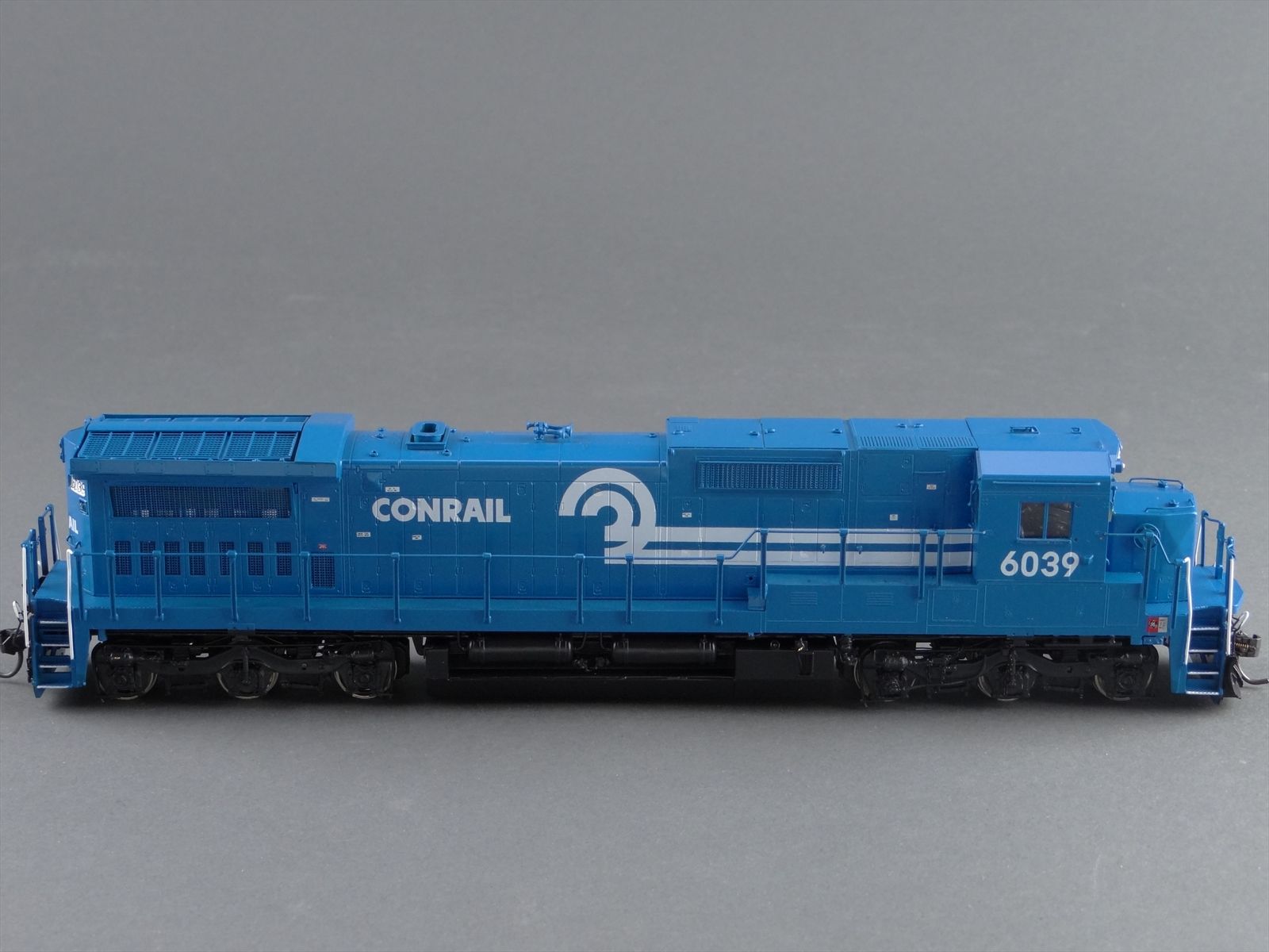 HO Brass Model Train - OMI 5188.1 CR Conrail Dash 8-40C C40-8 Diesel ...