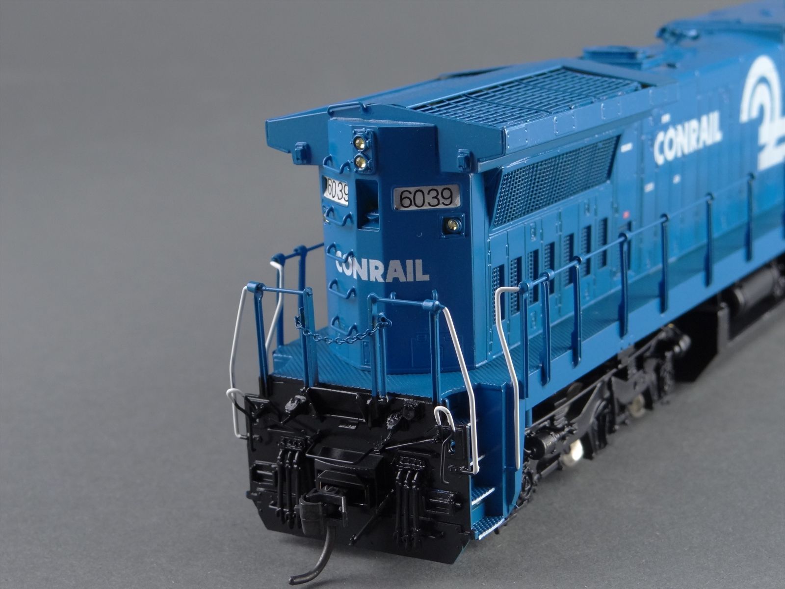 HO Brass Model Train - OMI 5188.1 CR Conrail Dash 8-40C C40-8 Diesel #6039 - Custom