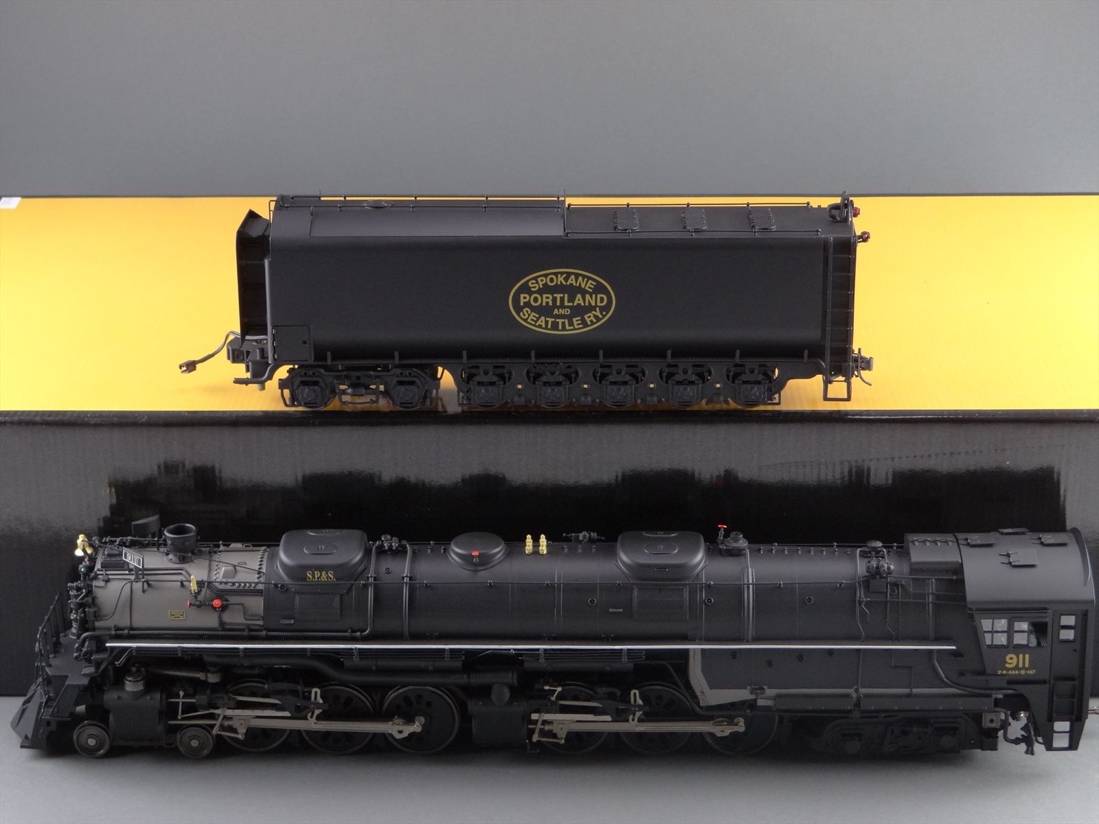 O Scale Brass Model Train - 2-Rail Sunset - SP&S 4-6-6-4 Z-8 Challenger ...