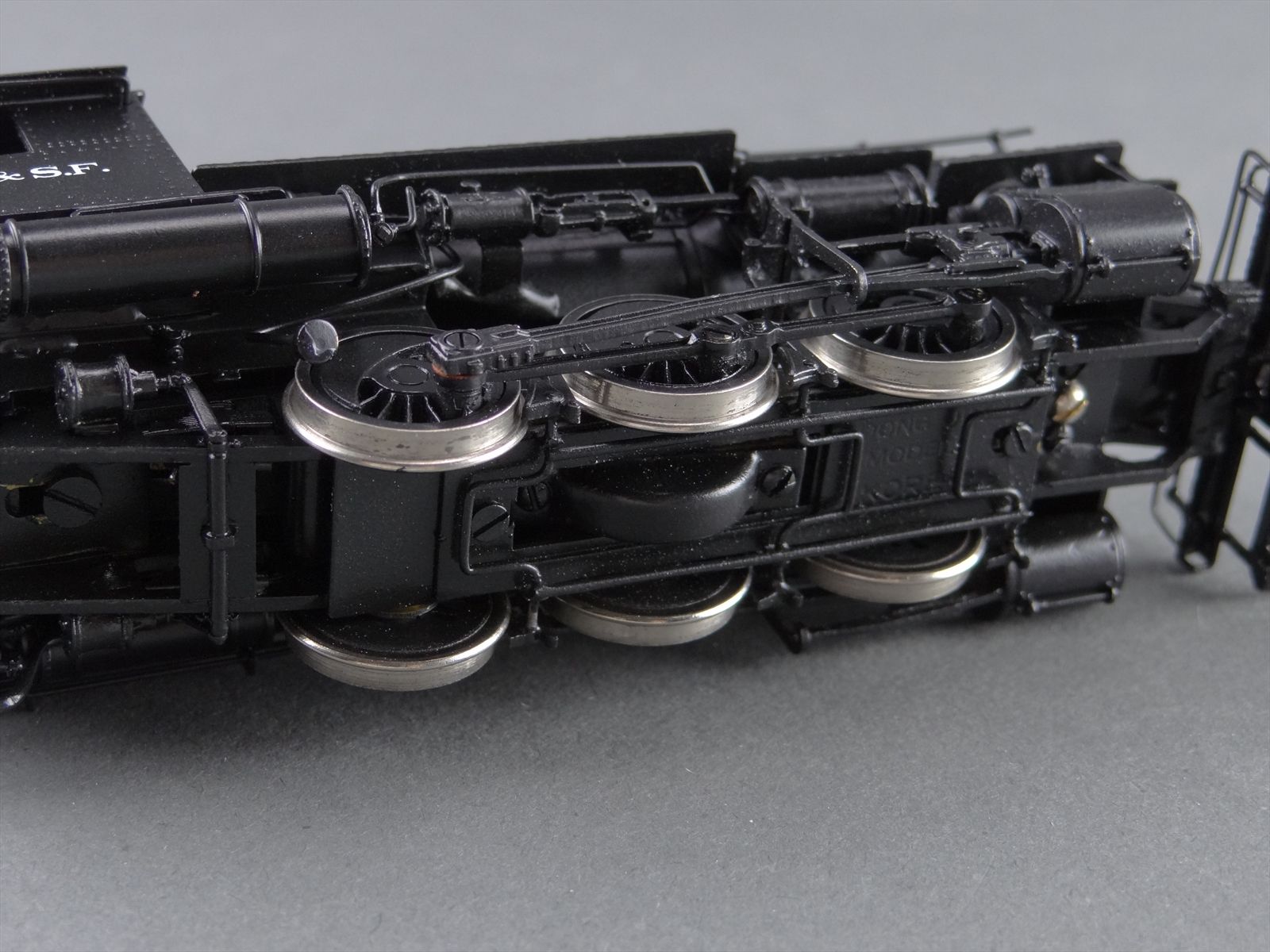 HO Brass Model Train - Hallmark Models ATSF Santa Fe 0-6-0 #2104 ...