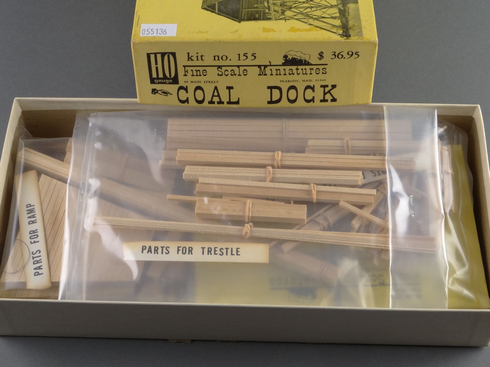 HO Scale FSM Fine Scale Miniatures Craftsman Building Kit #155 - Coal Dock