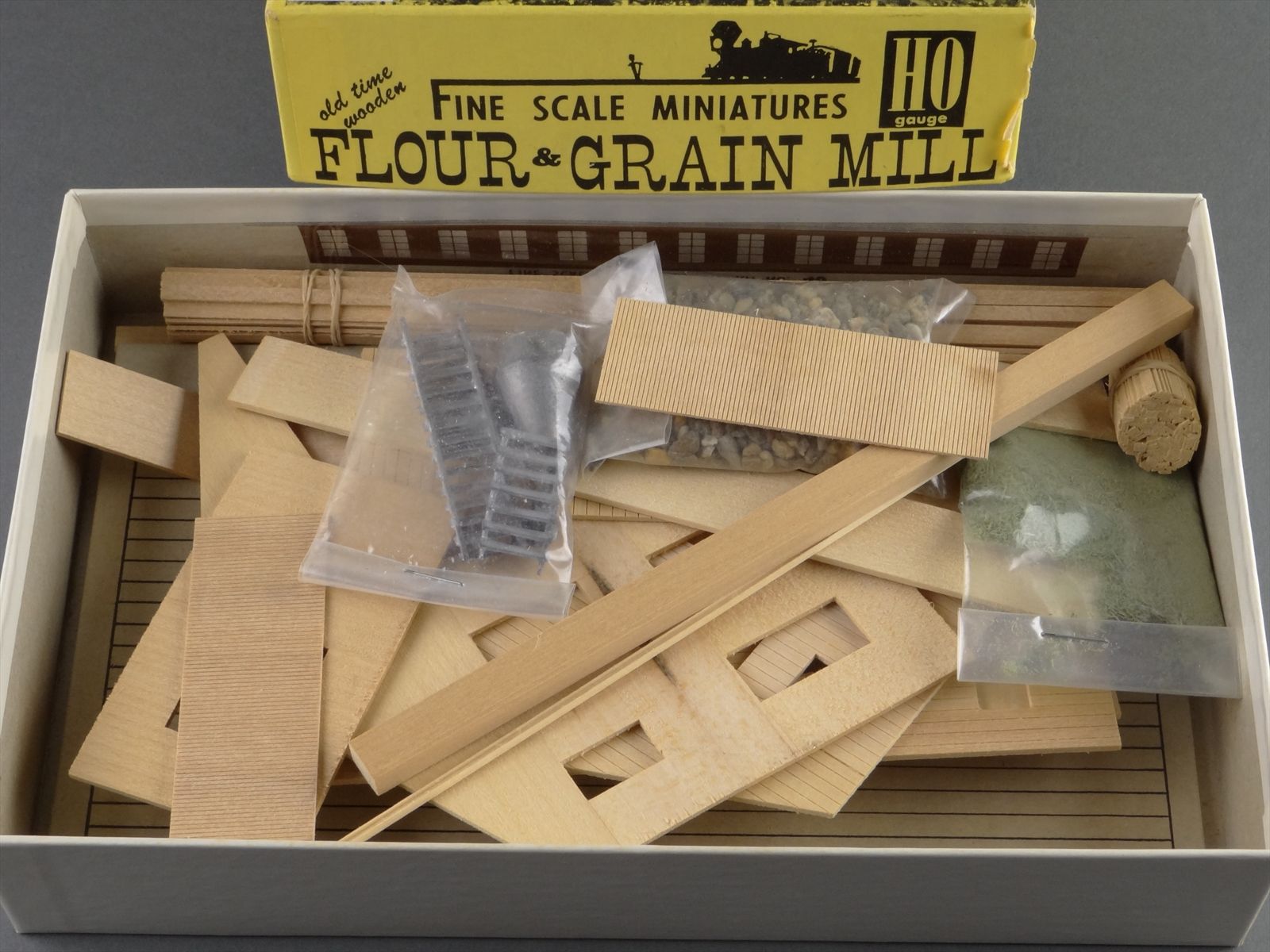 HO Scale FSM Fine Scale Miniatures Craftsman Kit #40 - Flour & Grain Mill