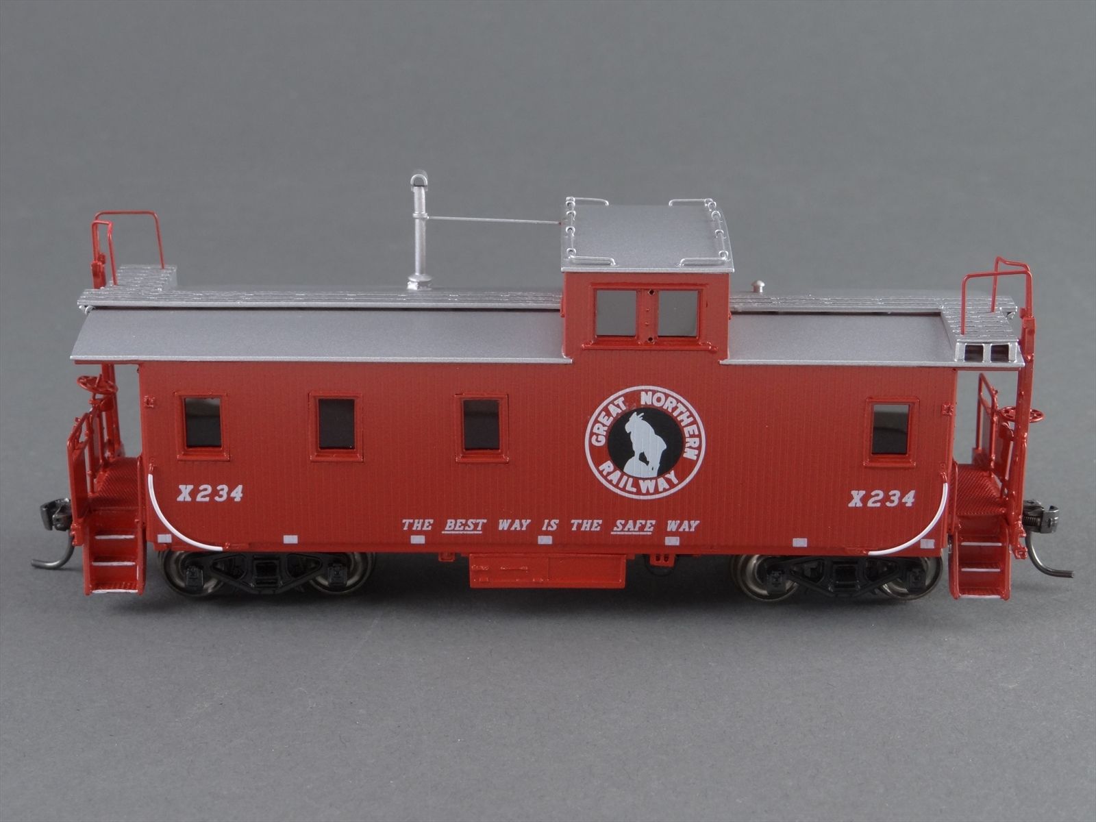 HO Brass Model Train - OMI 3954.3 Overland GN Great Northern 30' Wood Caboose #X234