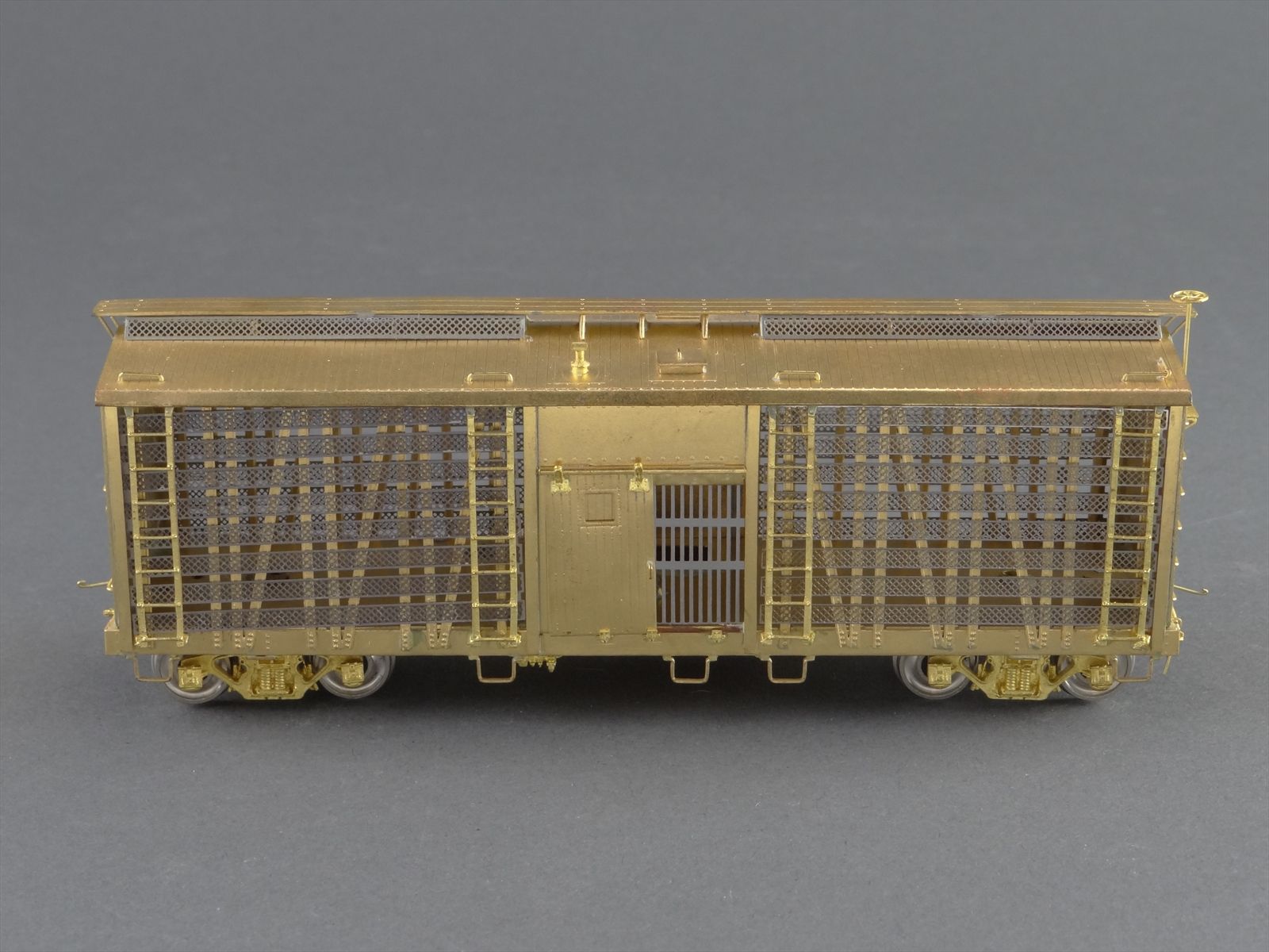HO Brass Model Train - OMI 1388 Overland Palace Poultry Car 1920-1950 Era