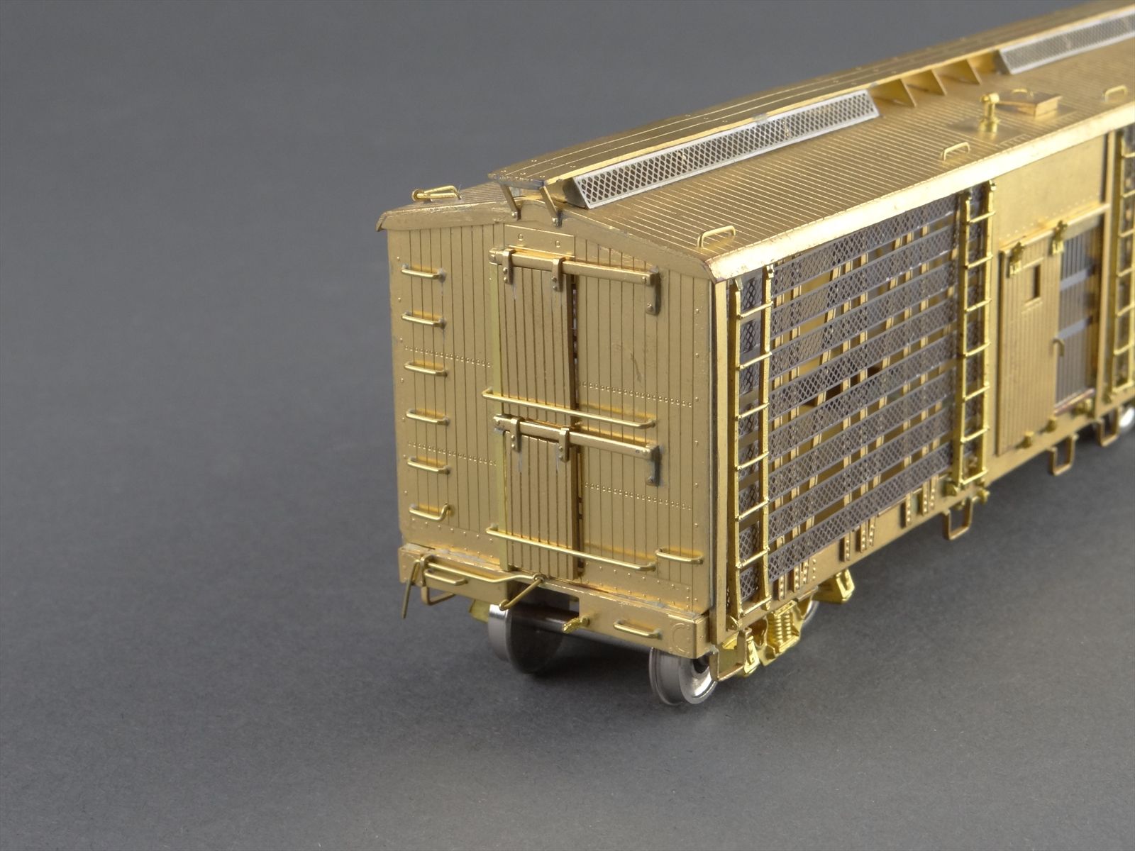 HO Brass Model Train - OMI 1388 Overland Palace Poultry Car 1920-1950 Era