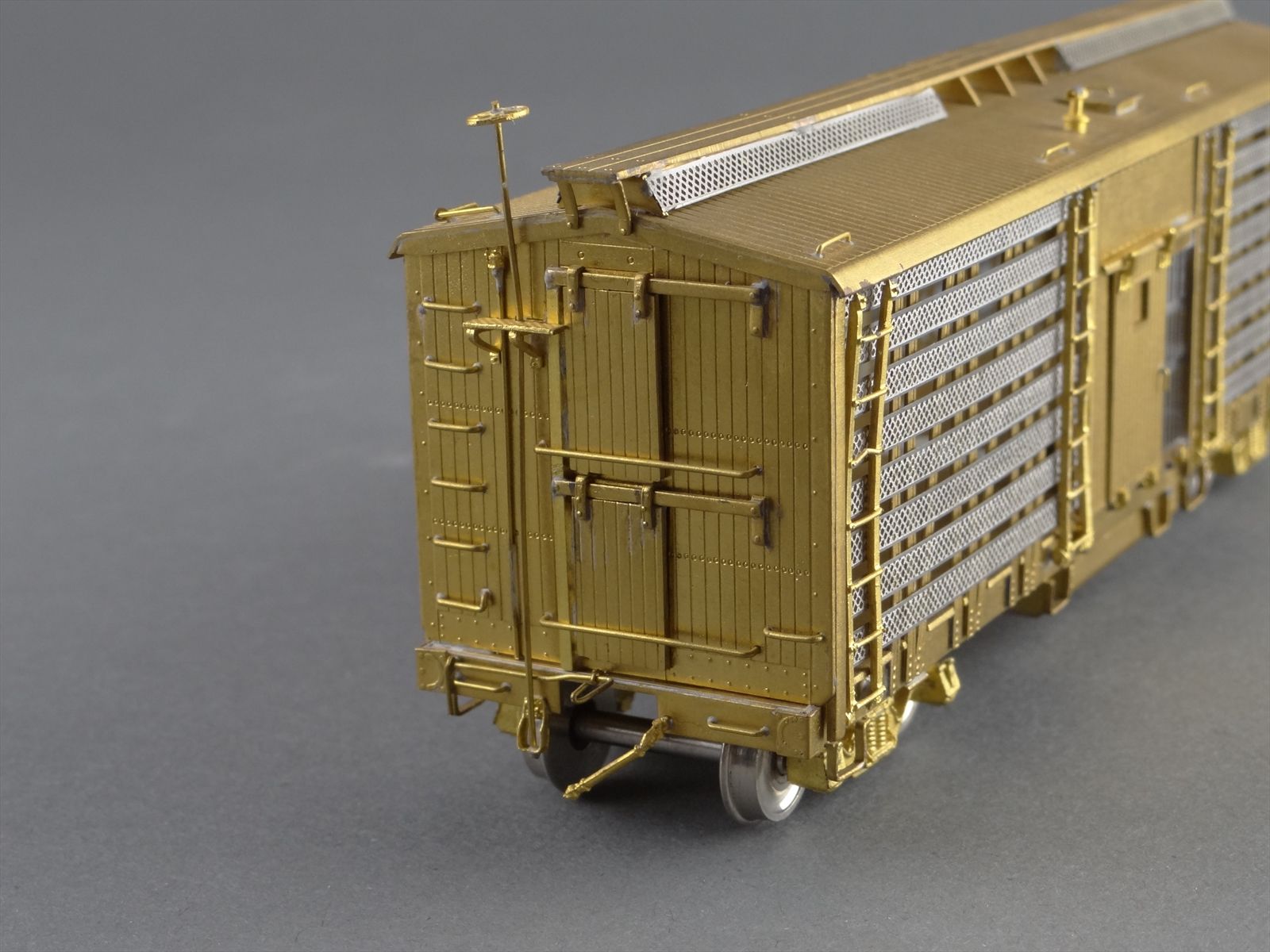 HO Brass Model Train - OMI 1388 Overland Palace Poultry Car 1920-1950 Era