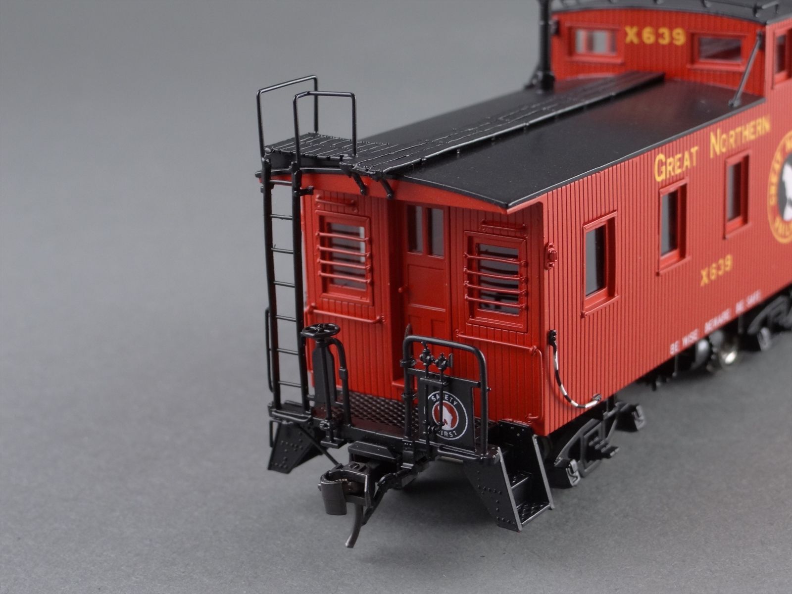 HO Brass Model Train - CIL 2241.1 GN Great Northern 25' Wood Caboose #X639 - Later Version