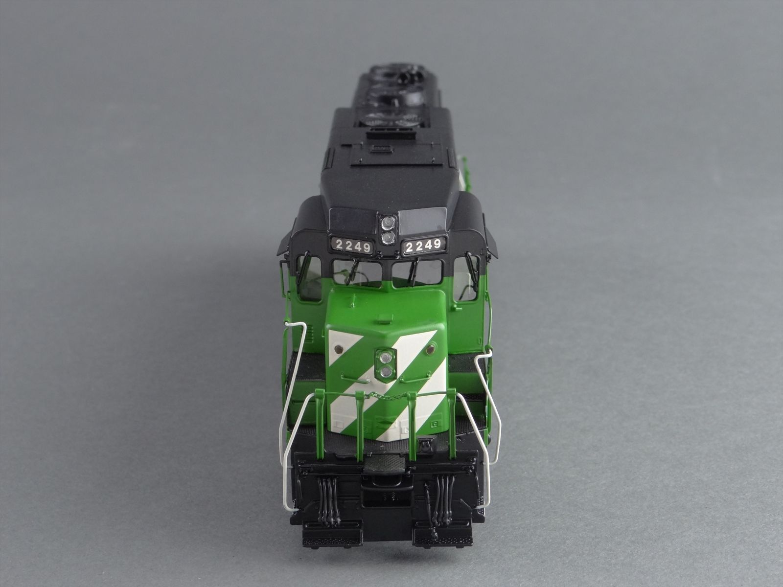 HO Brass Model Train - CIL 2154.1 BN Burlington Northern GP-30 Phase 2 ...