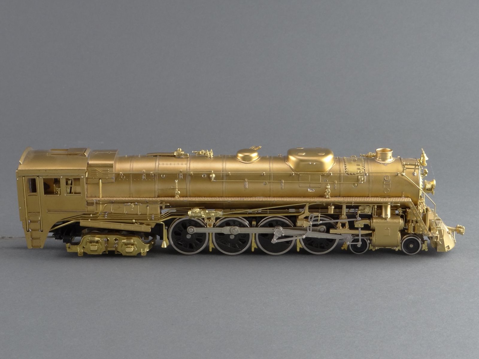 HO Brass Model Train - PFM Crown Fujiyama Milwaukee Road 4-8-4 Class S-2 - 1981 Run