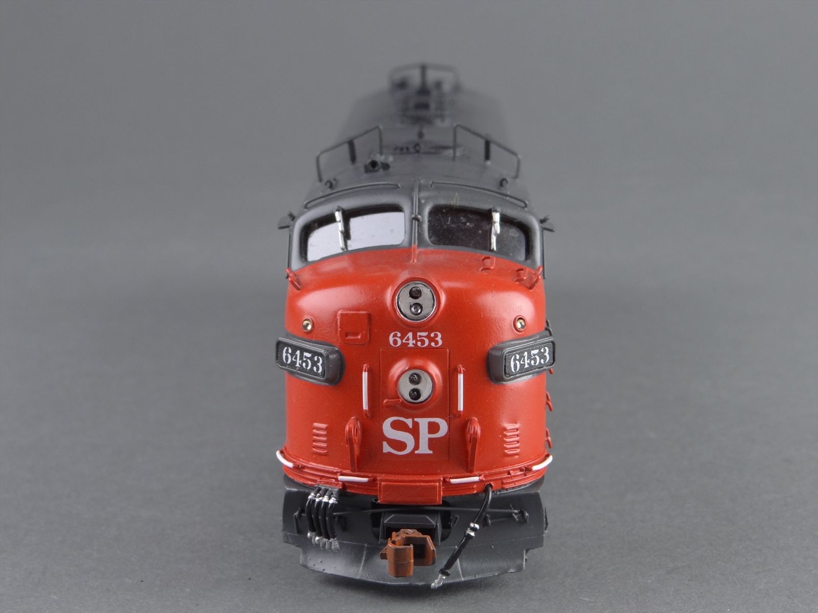 HO Brass Model Train - OMI SP FP7 FP7A Diesel #6453 - Custom w/ Bloody Nose & Icicle Breakers