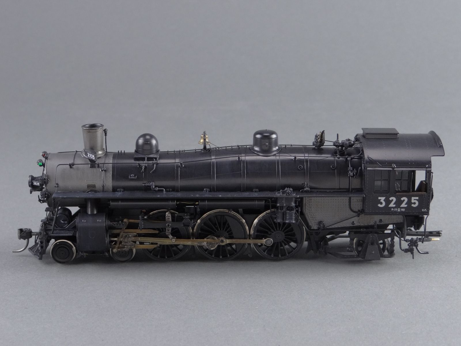 HO Brass Model Train - OMI 1481 UP Union Pacific 4-6-2 P77 #3225 w/ 6 ...