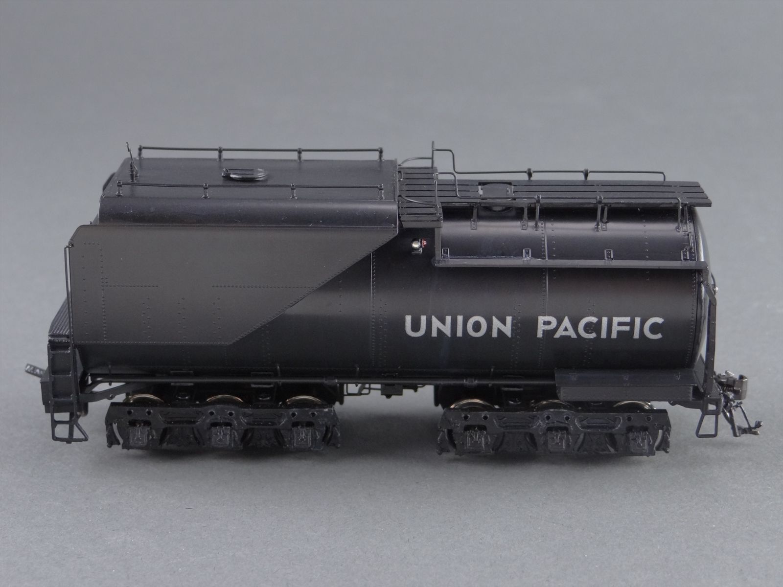 HO Brass Model Train - OMI 1481 UP Union Pacific 4-6-2 P77 #3225 w/ 6 ...