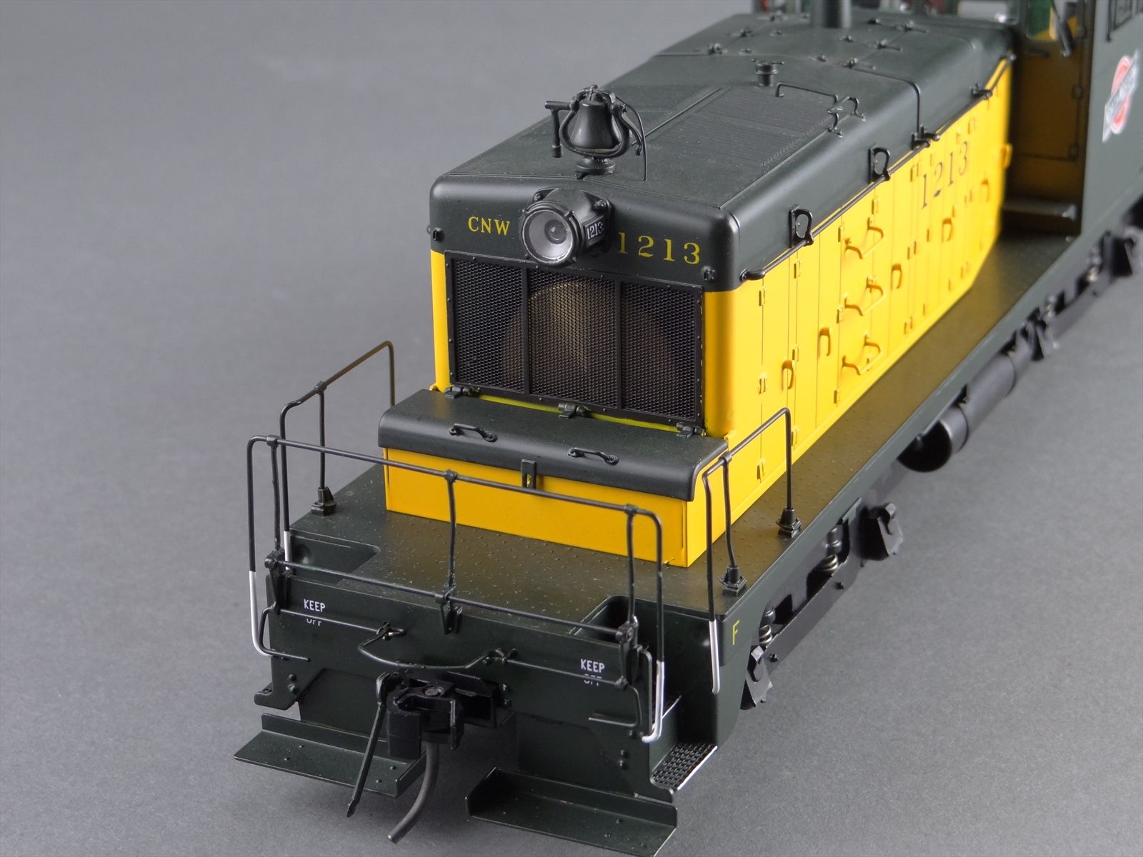 O 2-RAIL Brass Model Train - PSC 16681-5 CNW C&NW SW-1 Diesel Loco #1213