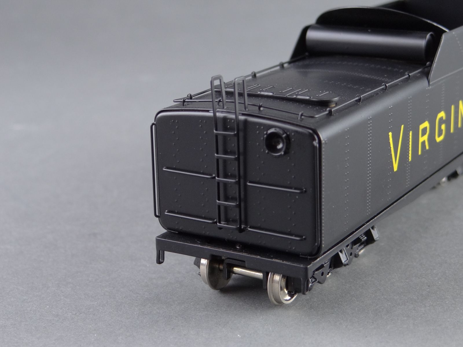 HO Brass Model Train - Diecast Hybrid Oriental Powerhouse VGN Virginian ...