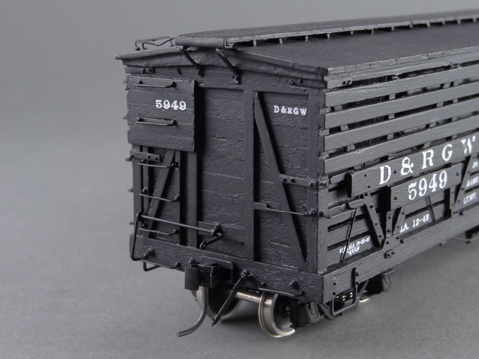 On3 PSC Real Wood Series - RWS-001 D&RGW Rio Grande 34' Stock Car #5949