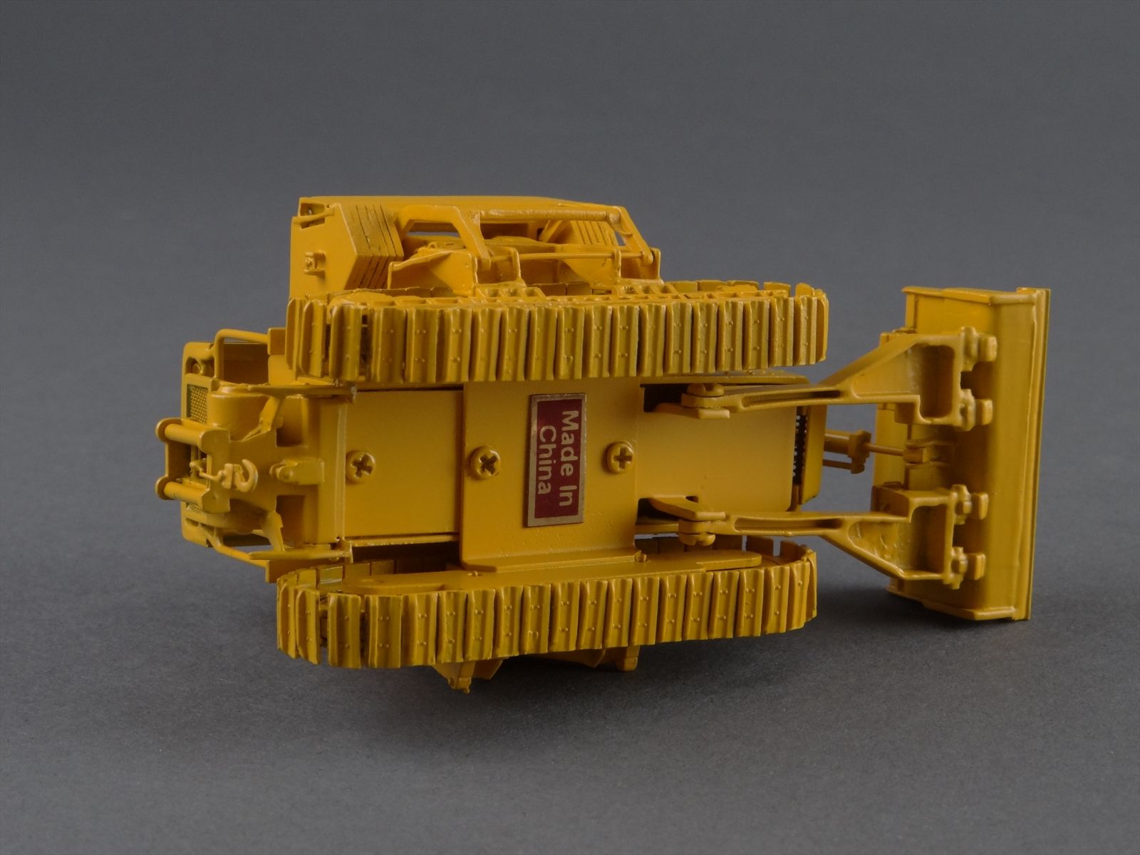 HO Brass OMI 3377.1 Overland Bulldozer with Side Boom - Painted Yellow