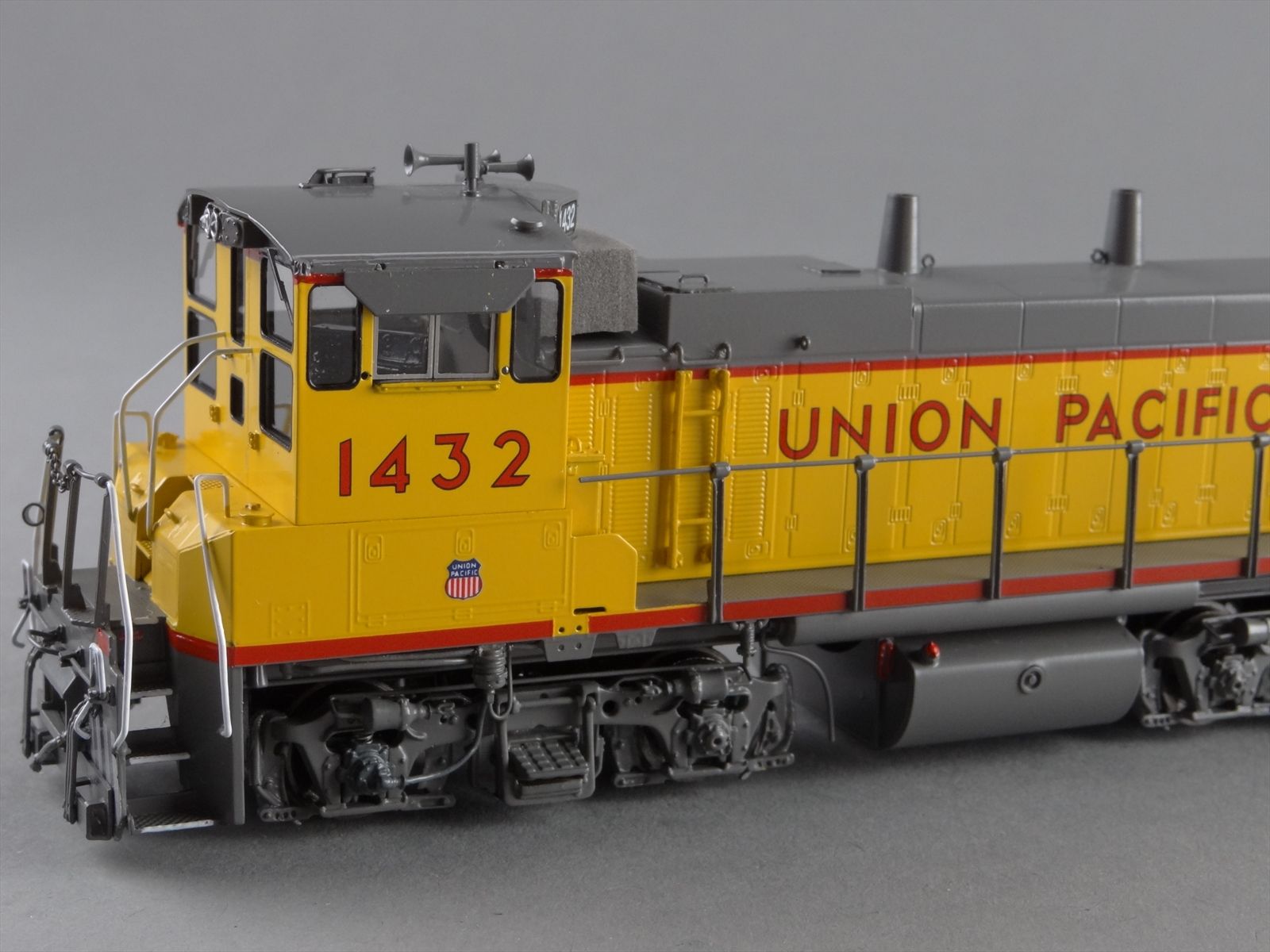 HO Brass Model Train - OMI 6823.1 UP Union Pacific MP15AC Diesel #1432 ...