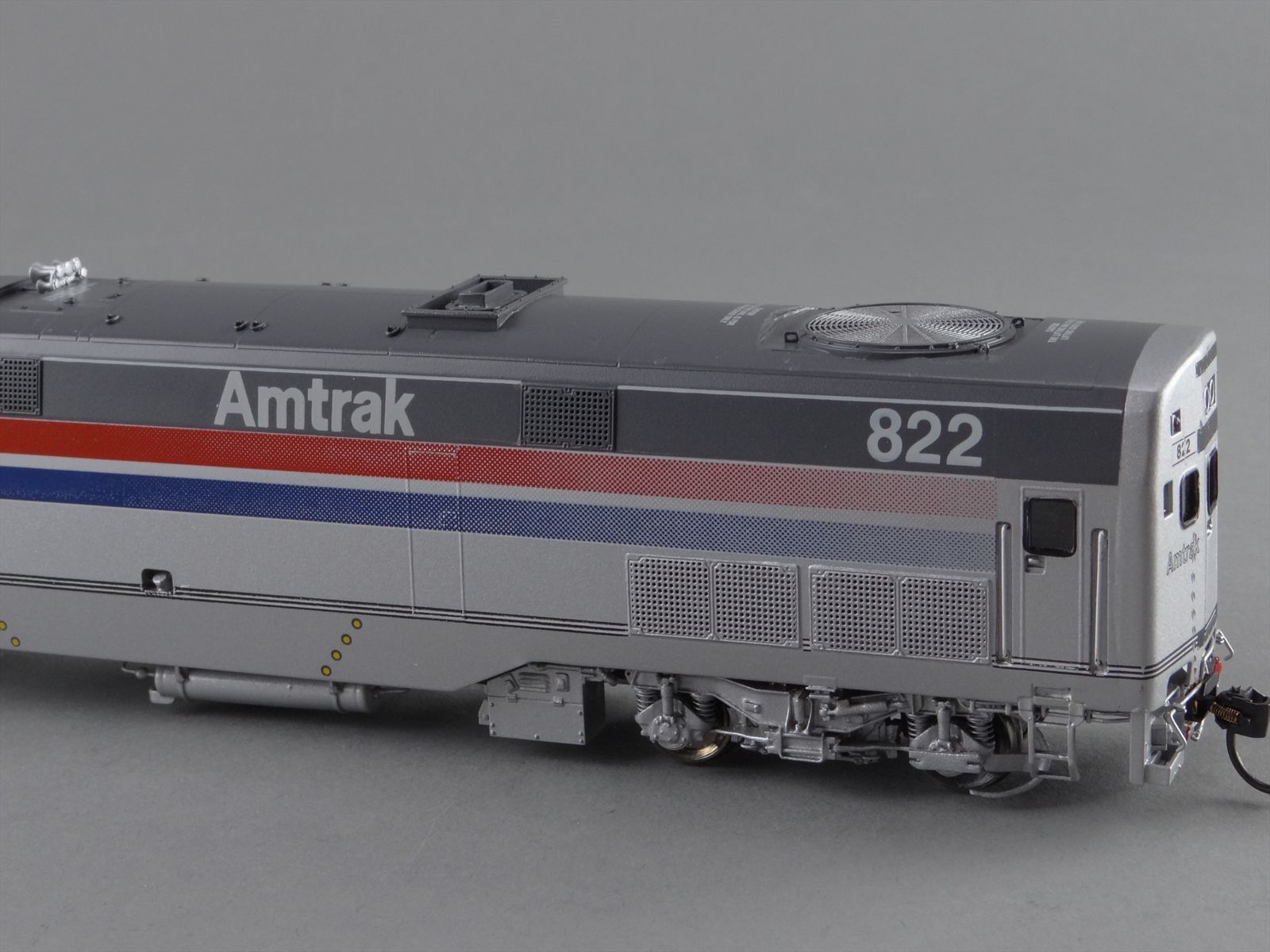 HO Brass Model Train - OMI 5403.1 Amtrak AMD-103 Genesis Diesel #822