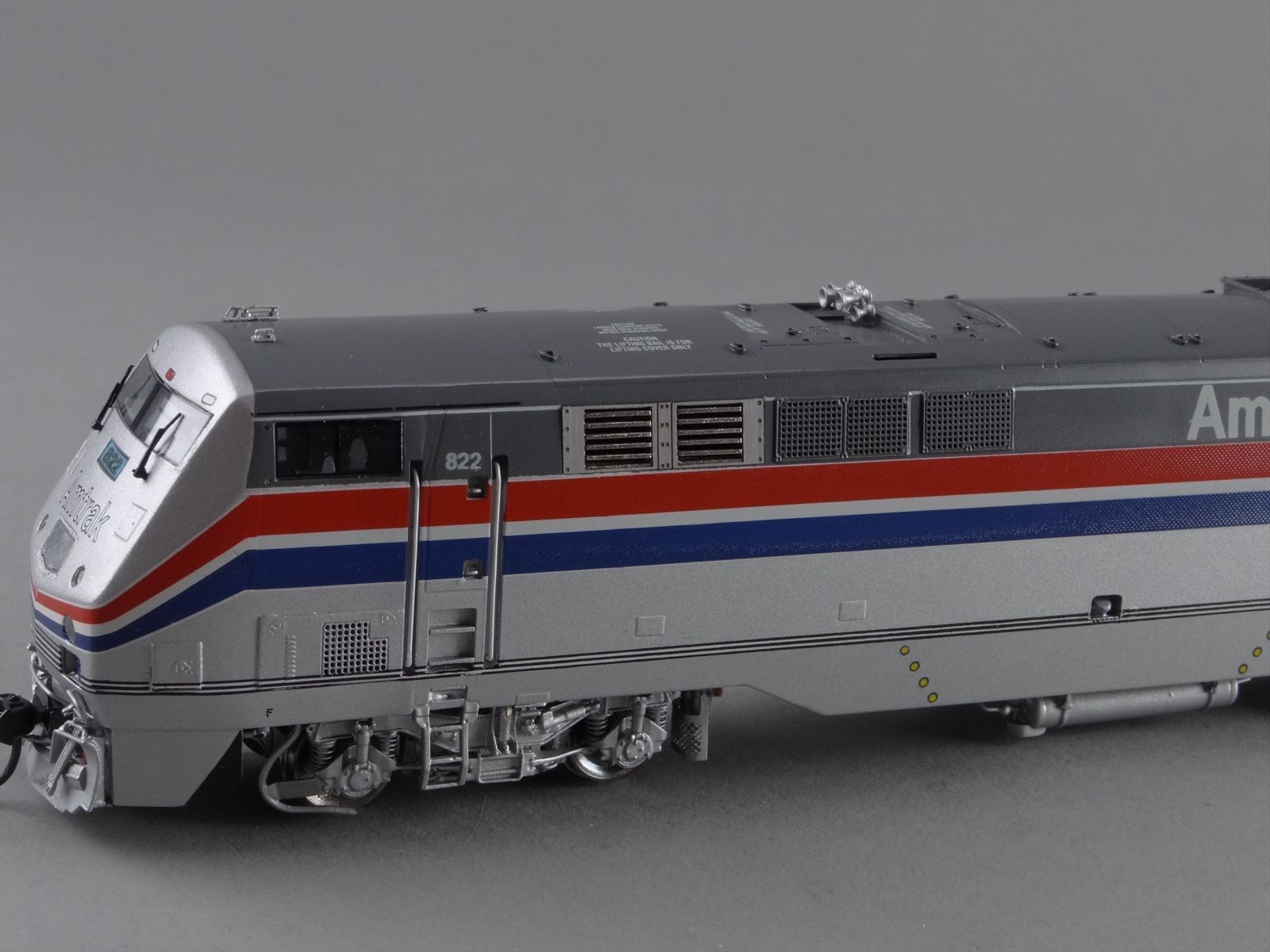 HO Brass Model Train - OMI 5403.1 Amtrak AMD-103 Genesis Diesel #822