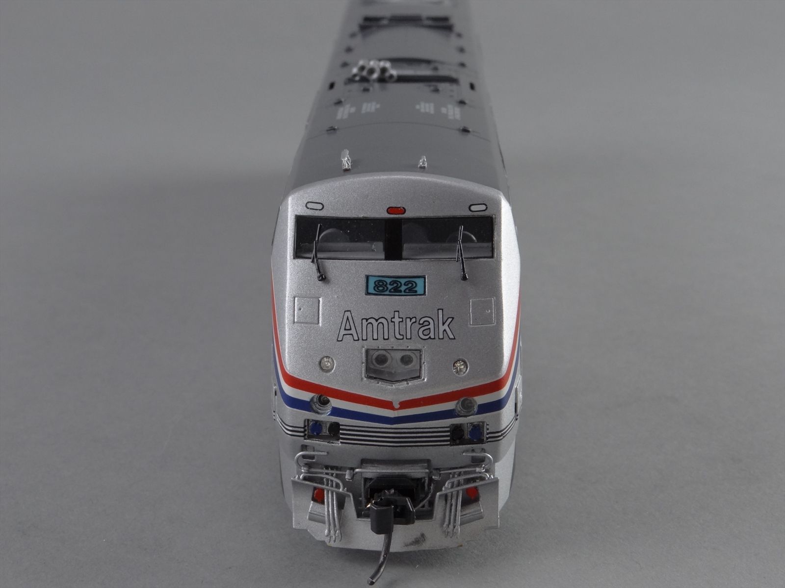 HO Brass Model Train - OMI 5403.1 Amtrak AMD-103 Genesis Diesel #822