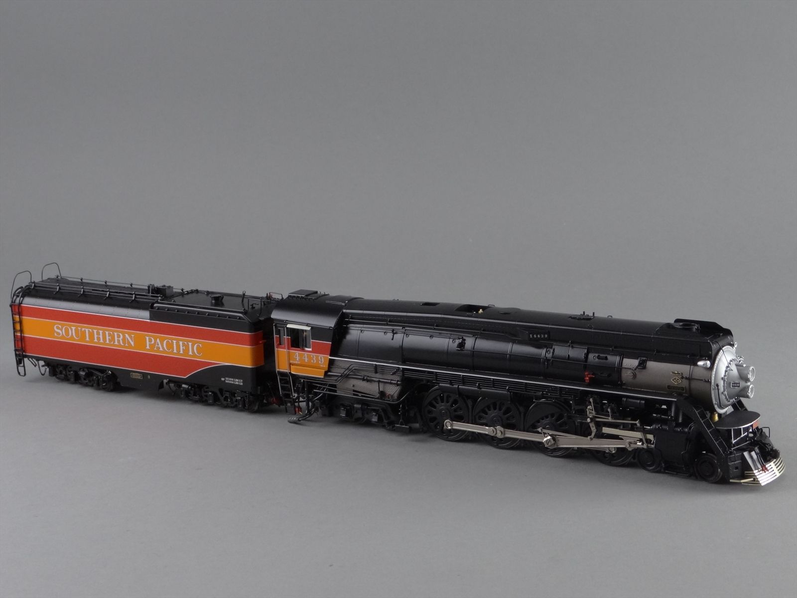 HO Brass - CIL 2428.1 Challenger SP Southern Pacific 4-8-4 GS-4 #4439 - Partial Daylight w/ DCC ...