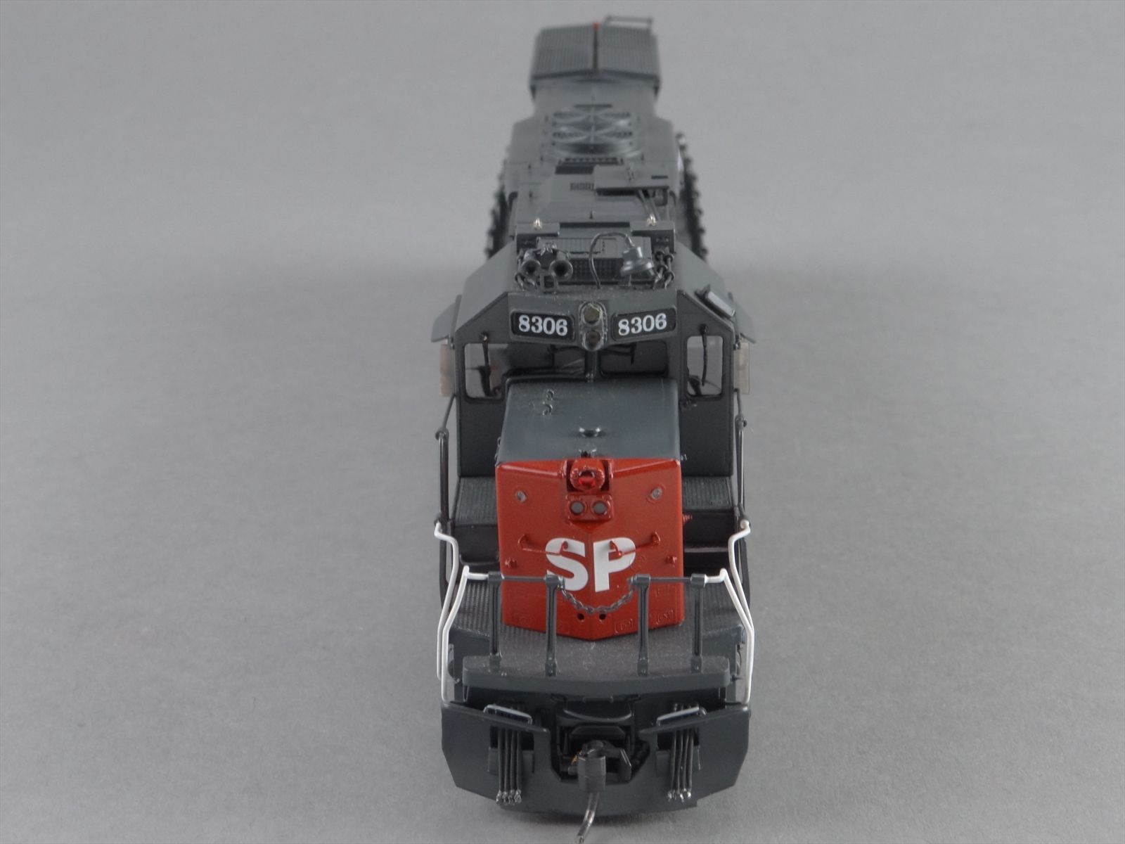 HO Brass Model Train - OMI 6273.1 SP Southern Pacific Road SD40T-2 Diesel #8306 + DCC