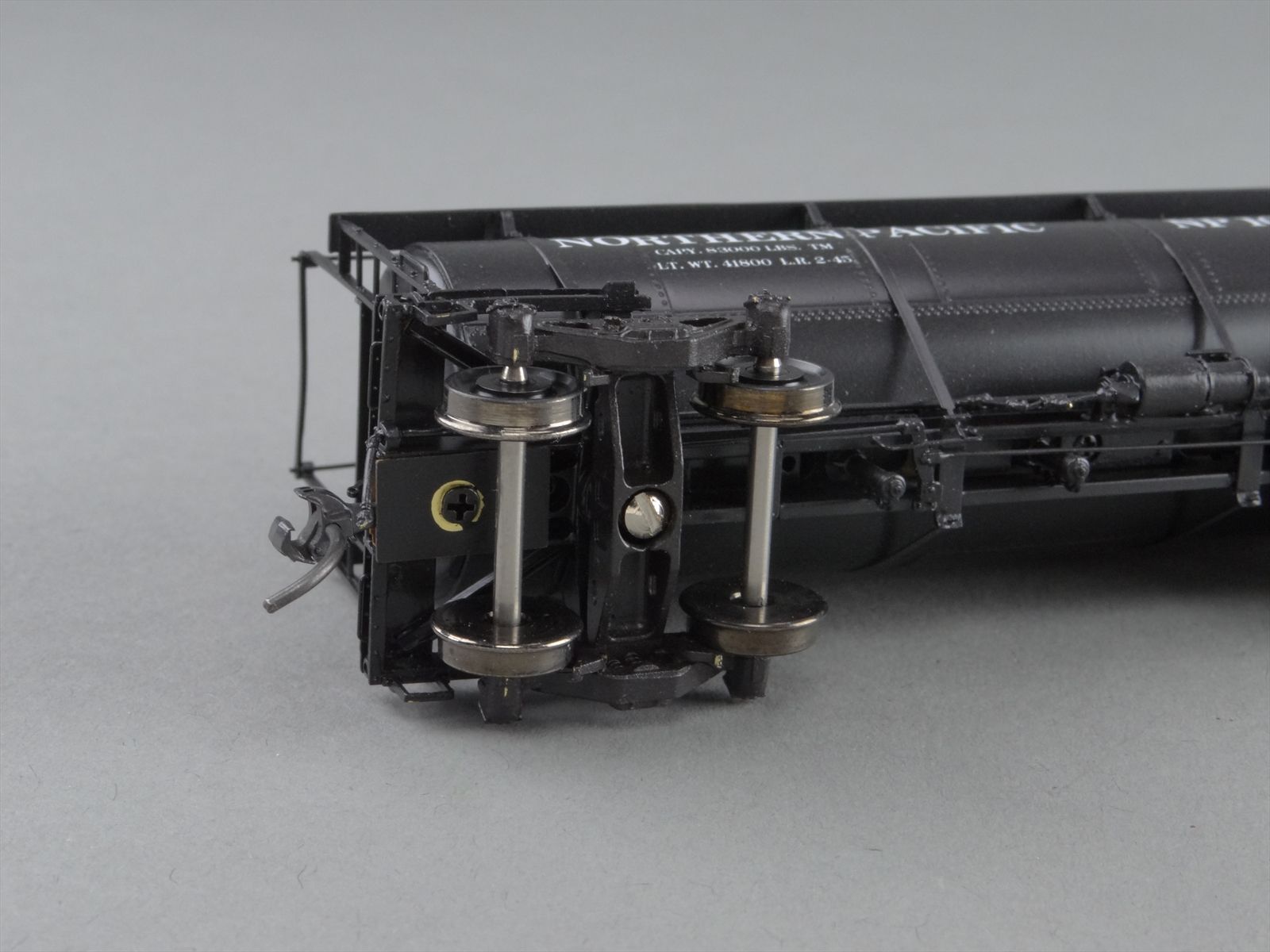 HO Brass W&R 10,000 Gal Tank Car Three Dome - NP Northern Pacific ...