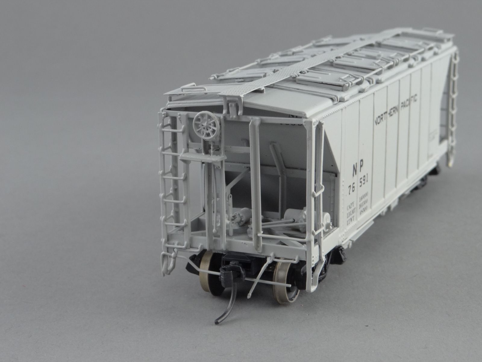 HO Brass Model Train - Pecos River 2605 NP Northern Pacific ACF 34 ...