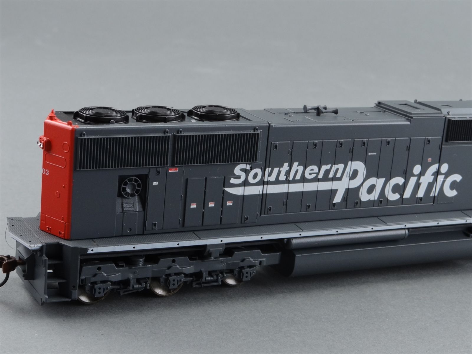 HO Scale Athearn Genesis G6125 SP Southern Pacific SD70M Diesel Engine ...