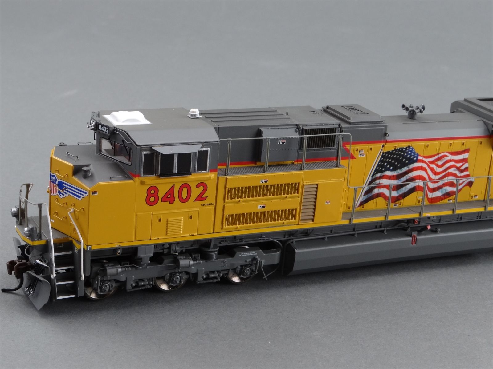 HO Scale Athearn Genesis G68522 UP Union Pacific SD70ACe Diesel Engine #8402