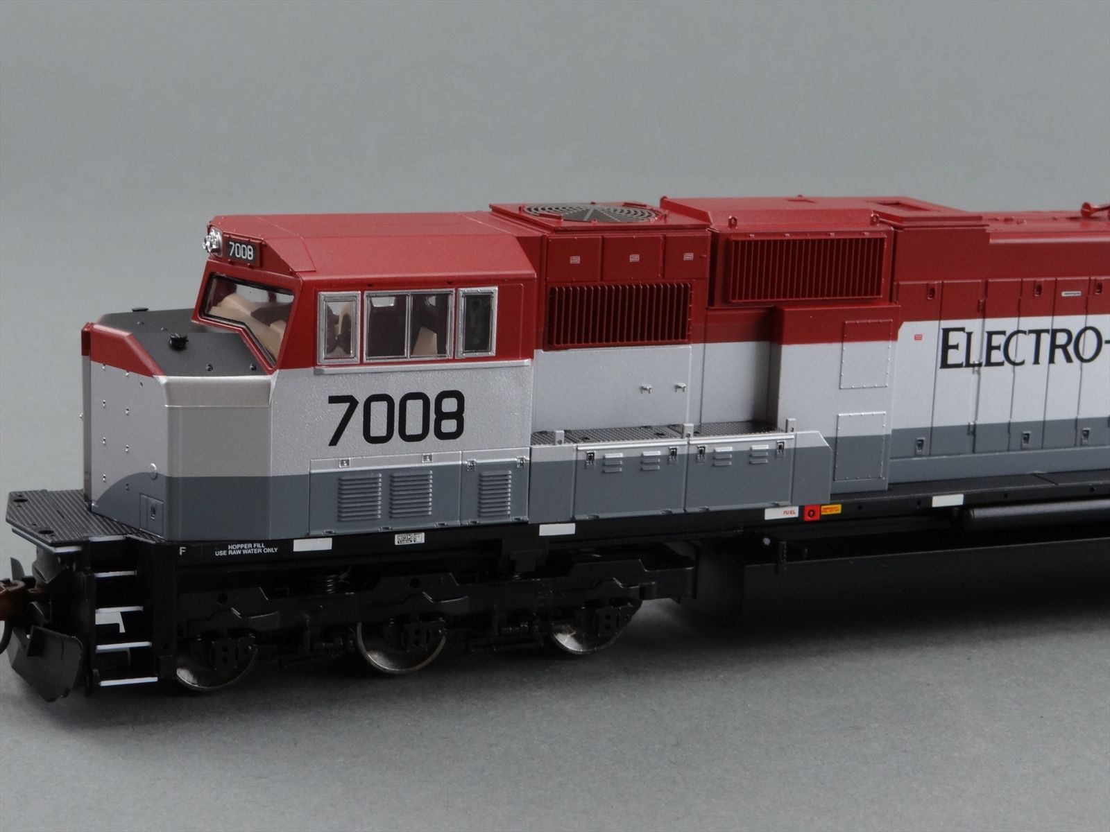 HO Scale Athearn Genesis G6122 EMD Leasing 1 SD70M Diesel Engine ...