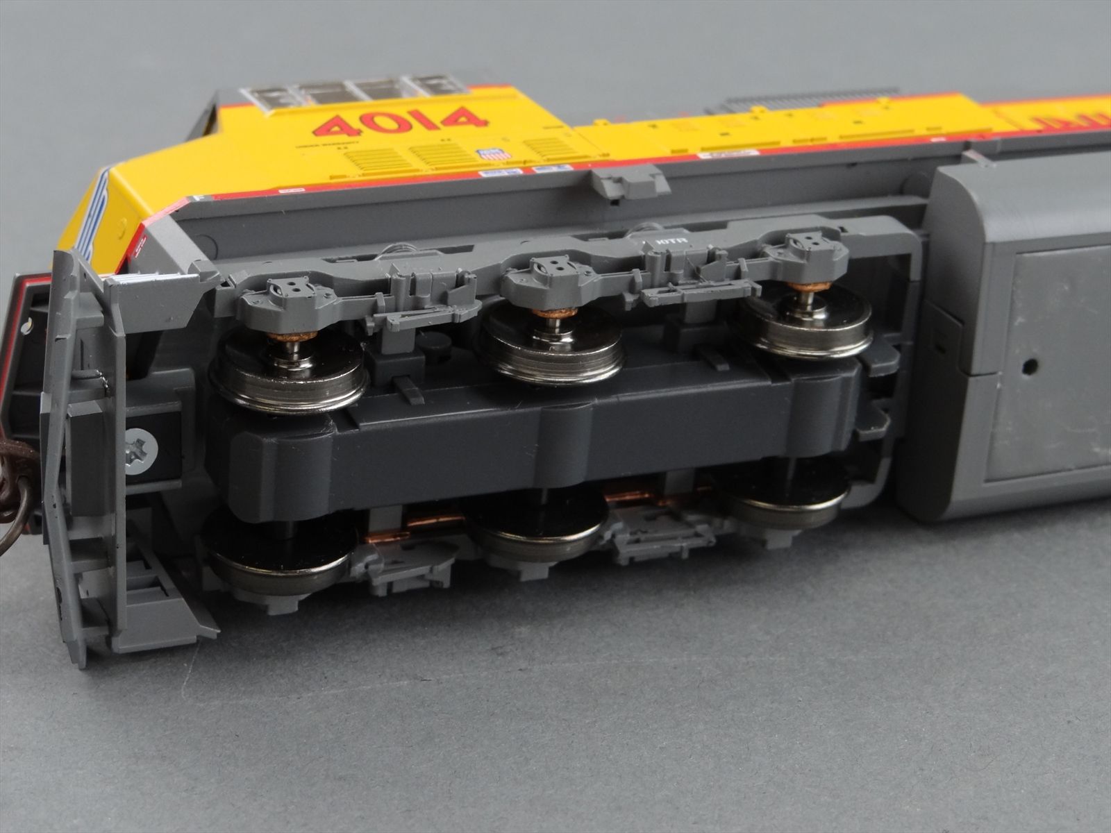 HO Scale Athearn Genesis G6152 UP SD70M Diesel Engine Union Pacific #4014