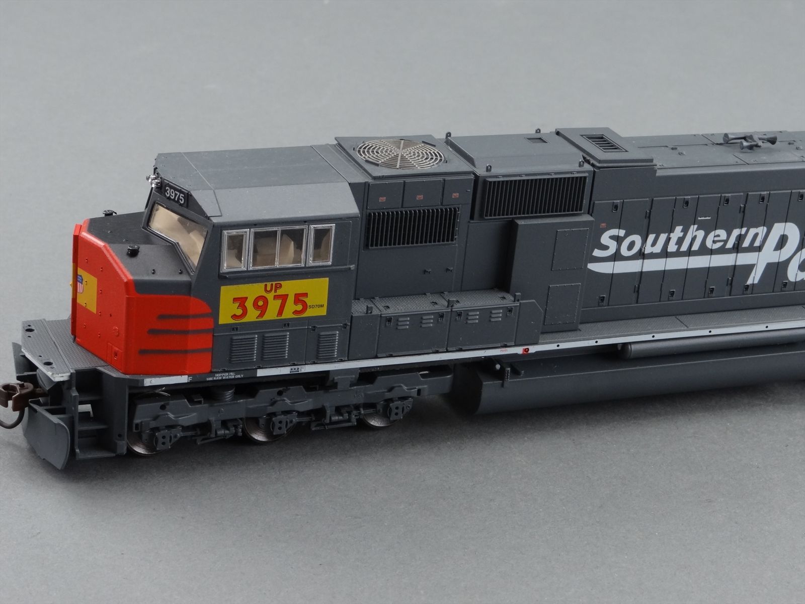 HO Scale Athearn Genesis G6155 SP SD70M Diesel Engine Southern Pacific ...