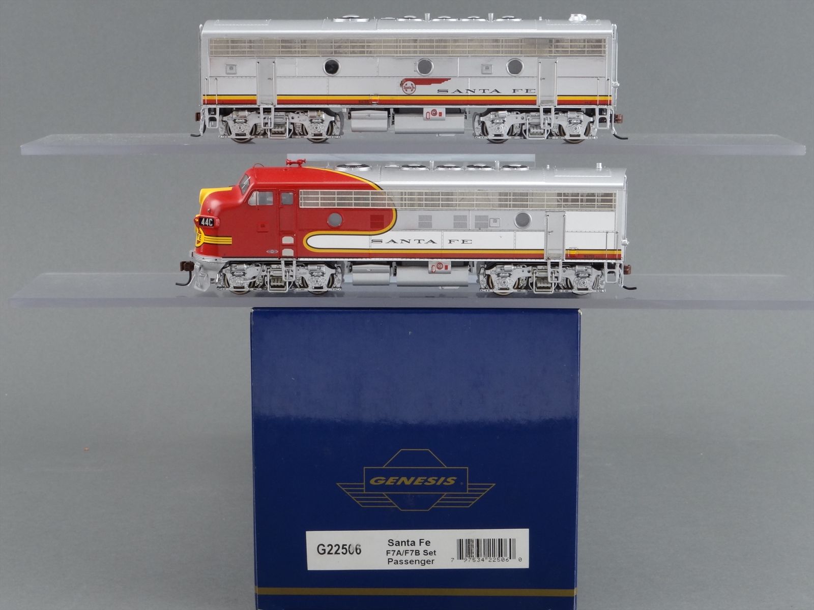 HO Scale Athearn Genesis G22506 ATSF Santa Fe F-7A - F-7B Diesel Engine ...