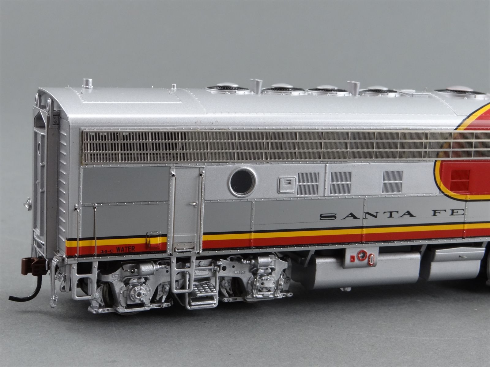 HO Scale Athearn Genesis G22506 ATSF Santa Fe F-7A - F-7B Diesel Engine ...