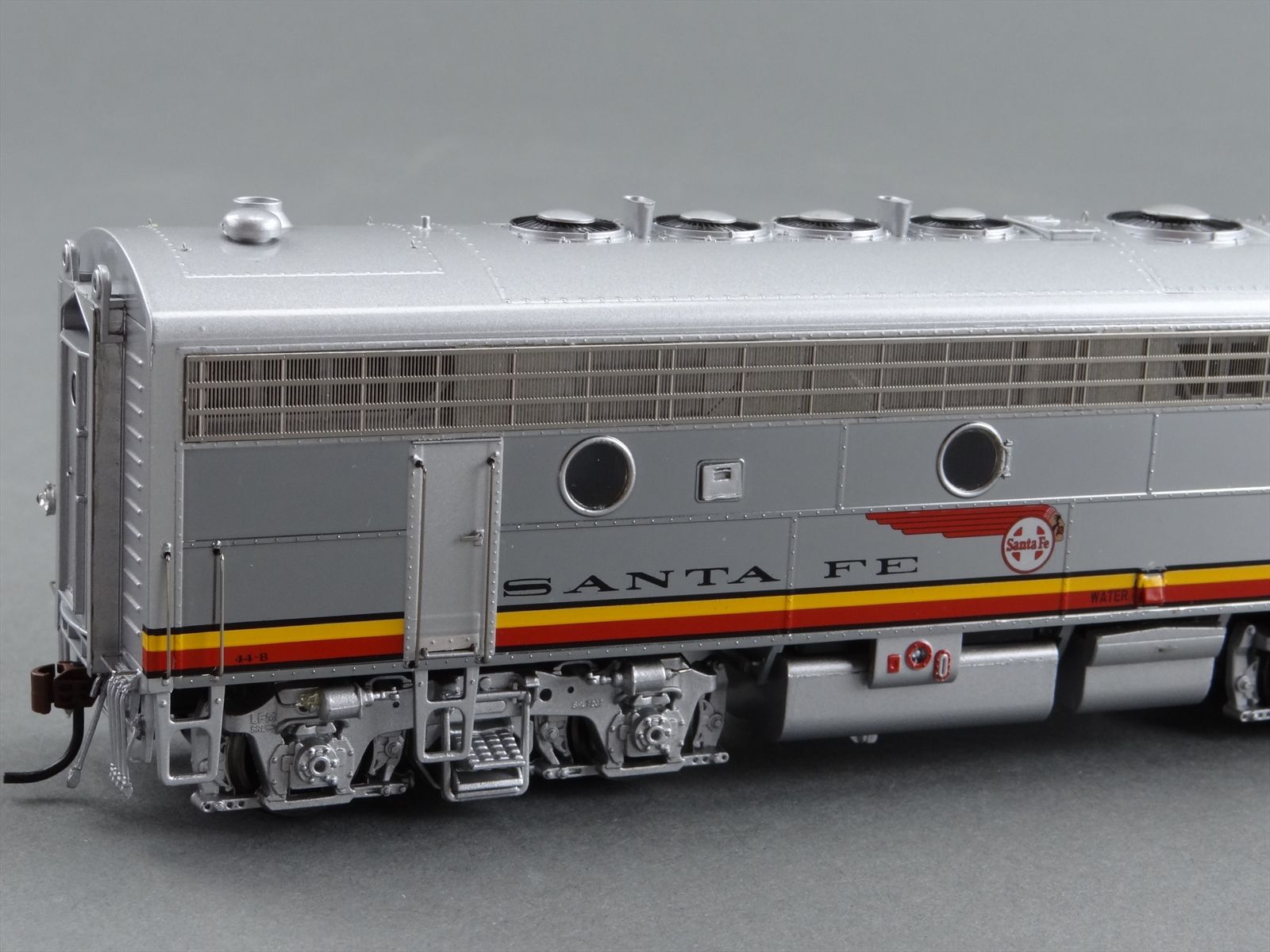 HO Scale Athearn Genesis G22506 ATSF Santa Fe F-7A - F-7B Diesel Engine ...